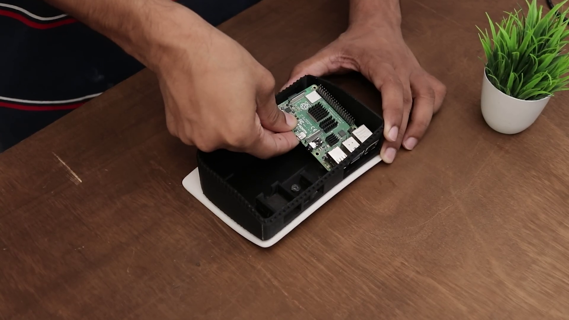 Pi Station Gaming Console With 3D Printed Tiny Play Station 5 Case : 9 ...