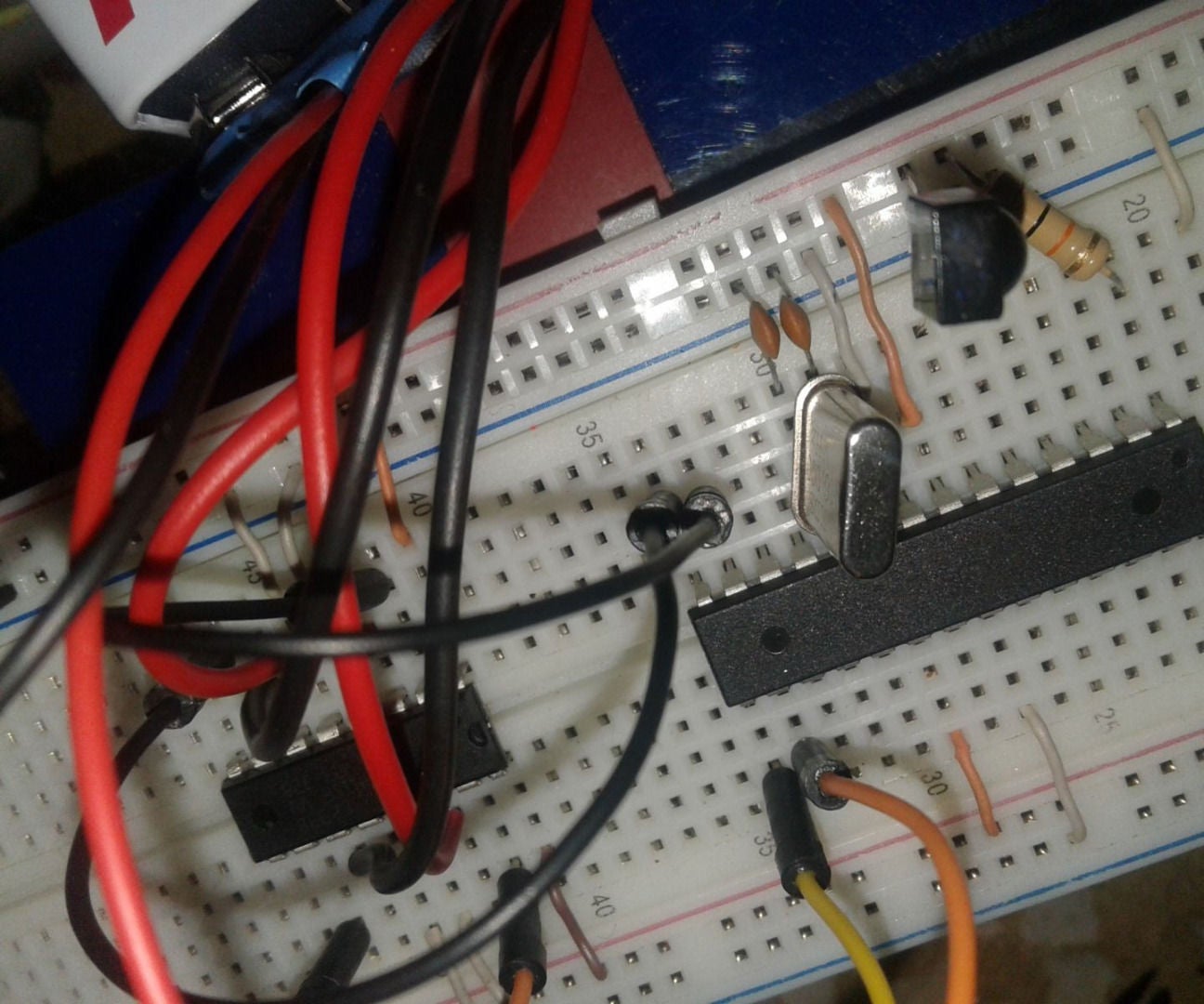 LAB( L293D + ARDUINO CHIP + BREADBOARD ) : 7 Steps - Instructables