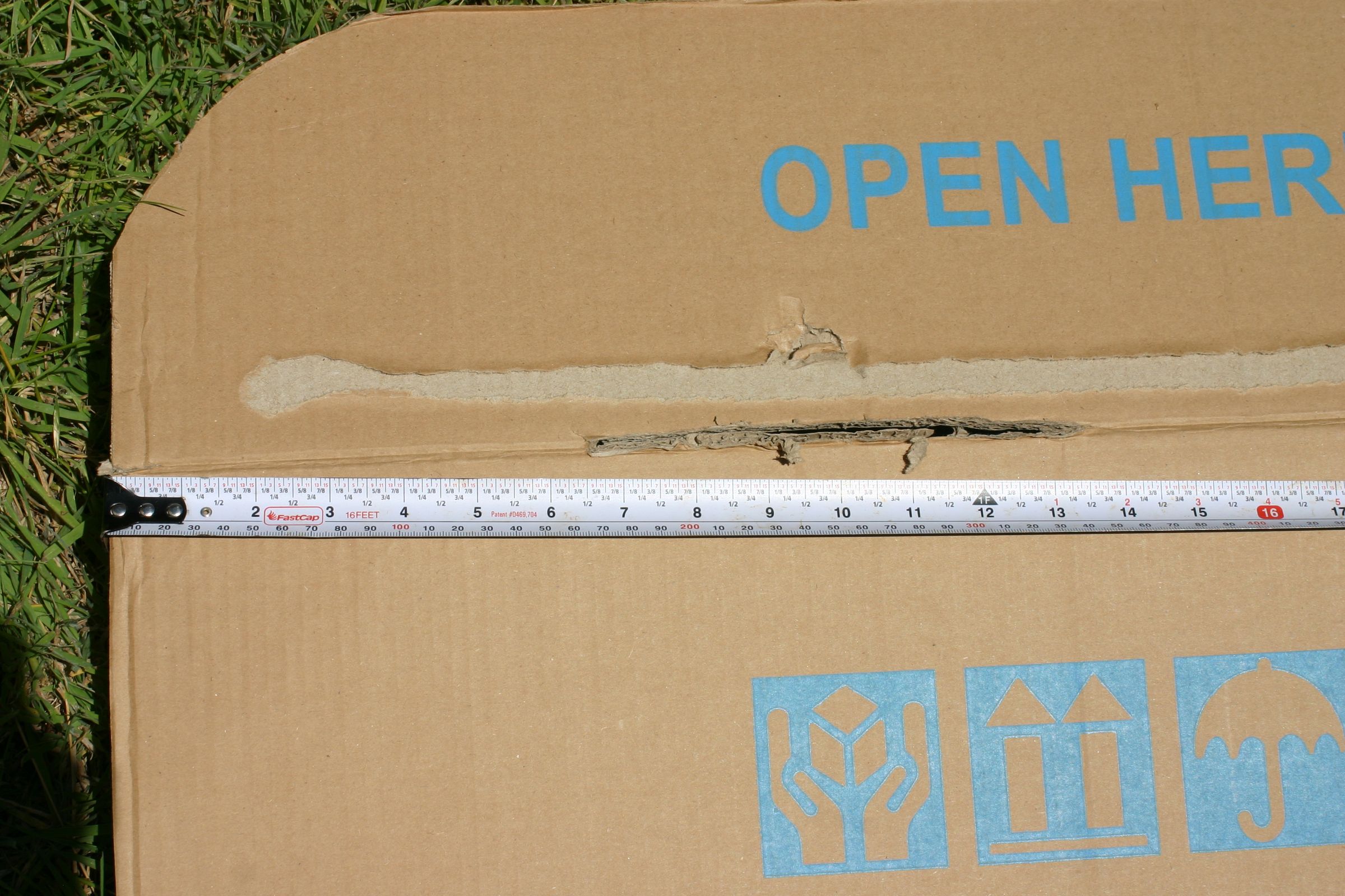 Free Childrens Cardboard Box Playhouse (Flat-packable) : 10 Steps (with ...