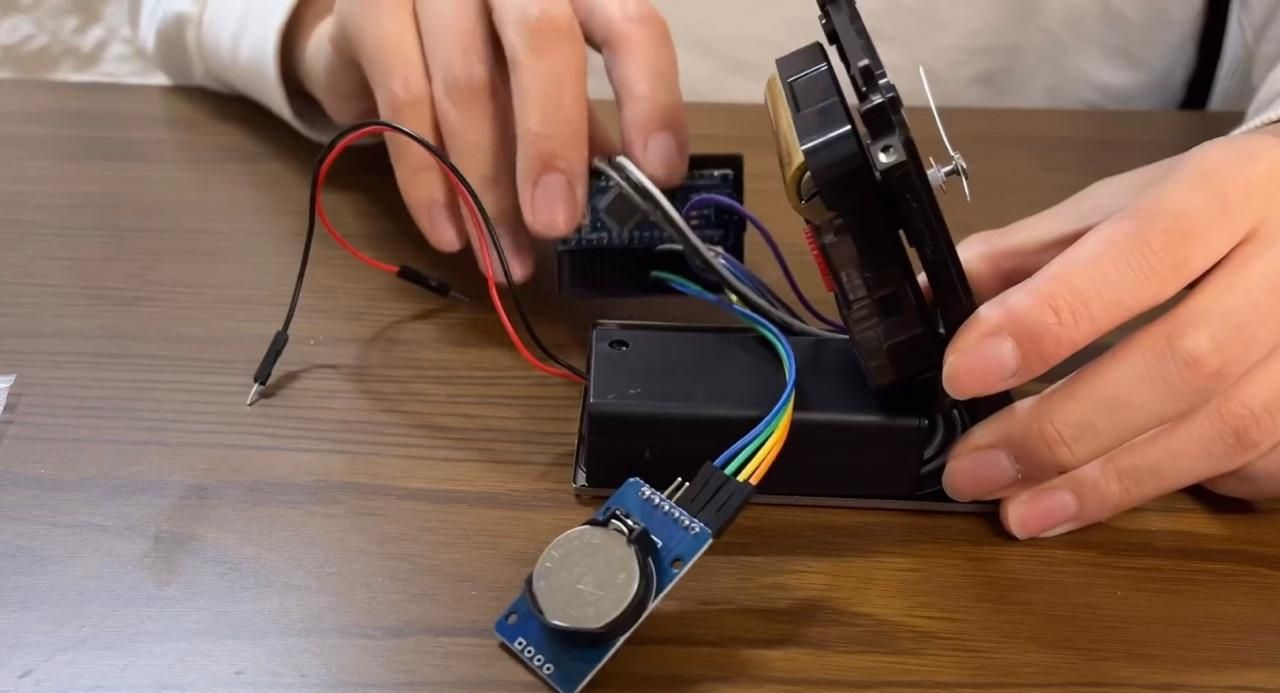 Making a Clock With a Hard Disk!!!😁😁😁 : 6 Steps (with Pictures ...