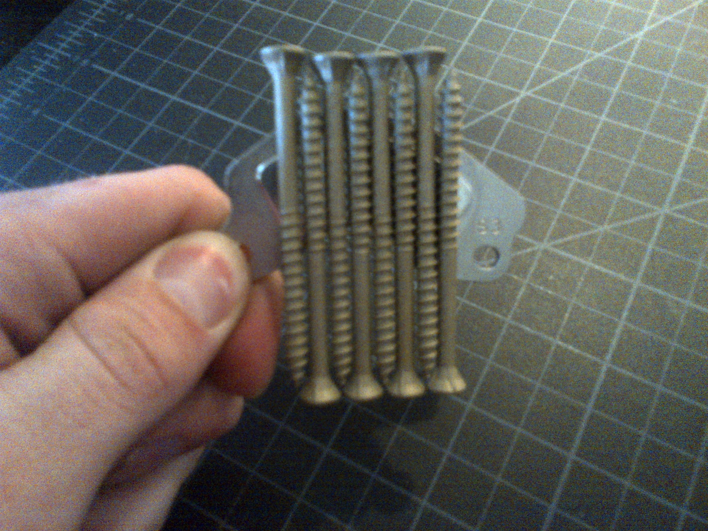 Simple Magnetic Parts Holder : 3 Steps (with Pictures) - Instructables