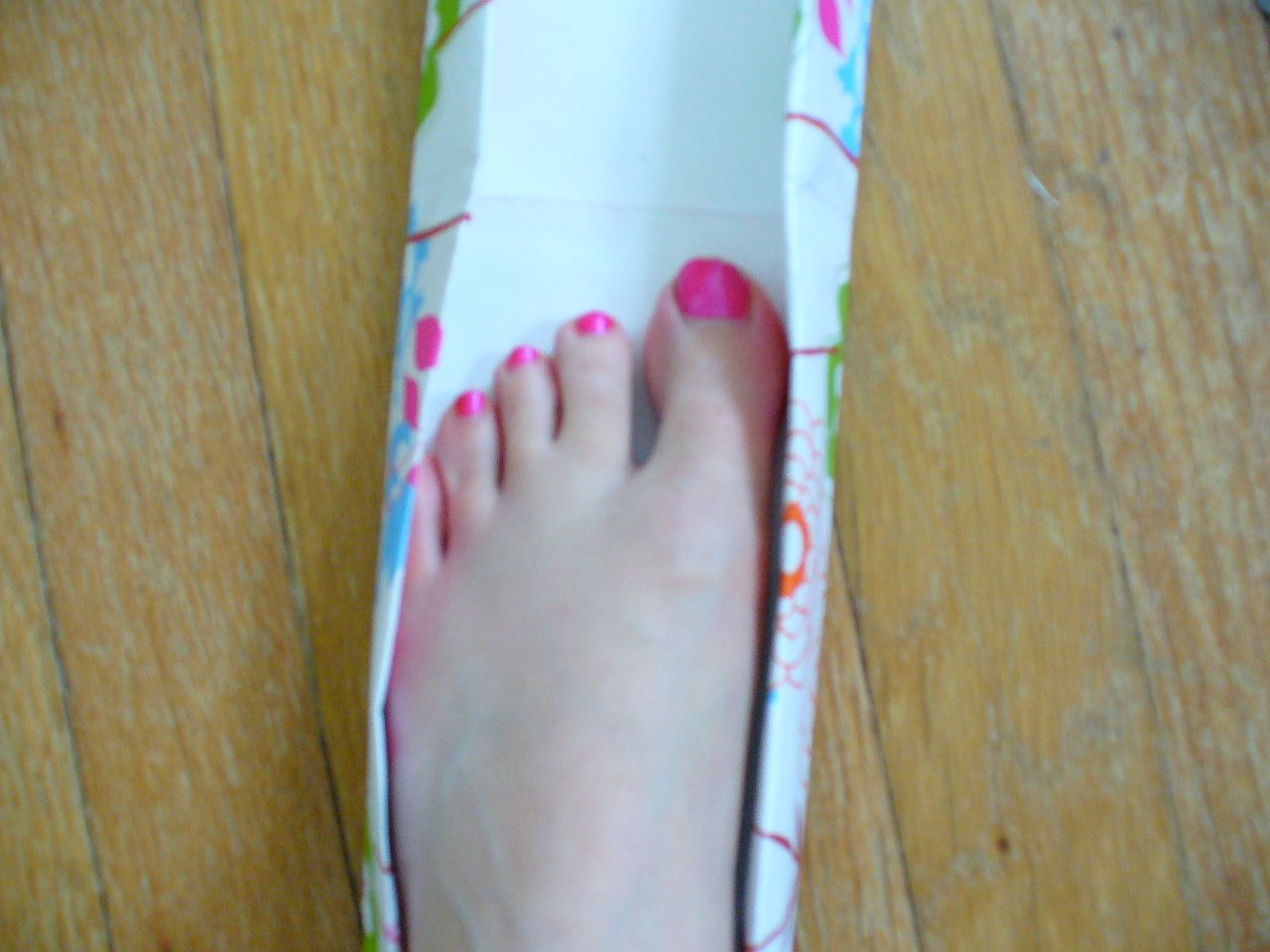 How to Make Paper Slippers : 8 Steps - Instructables