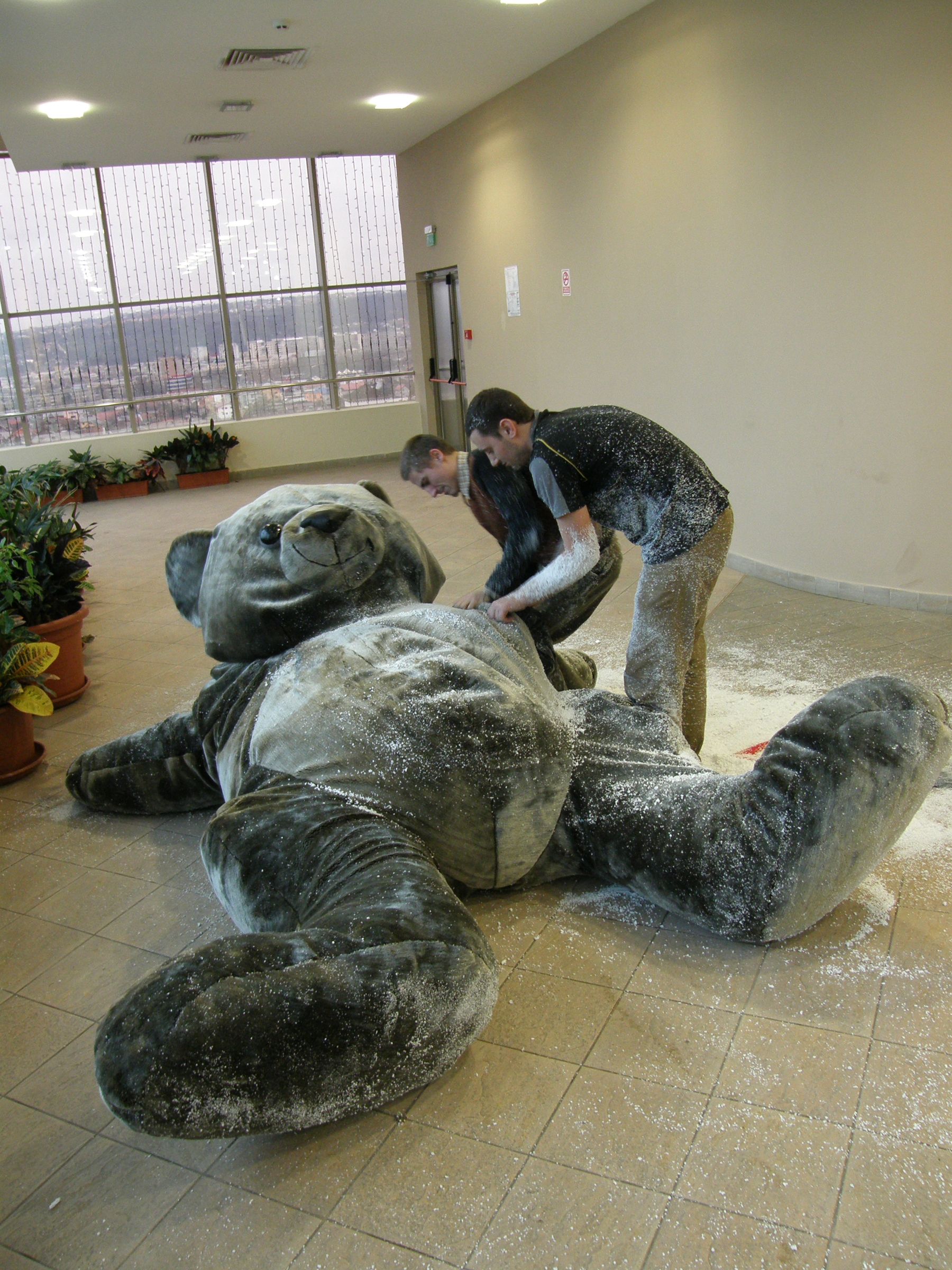 Gigantic Teddy Bear : 5 Steps (with Pictures) - Instructables