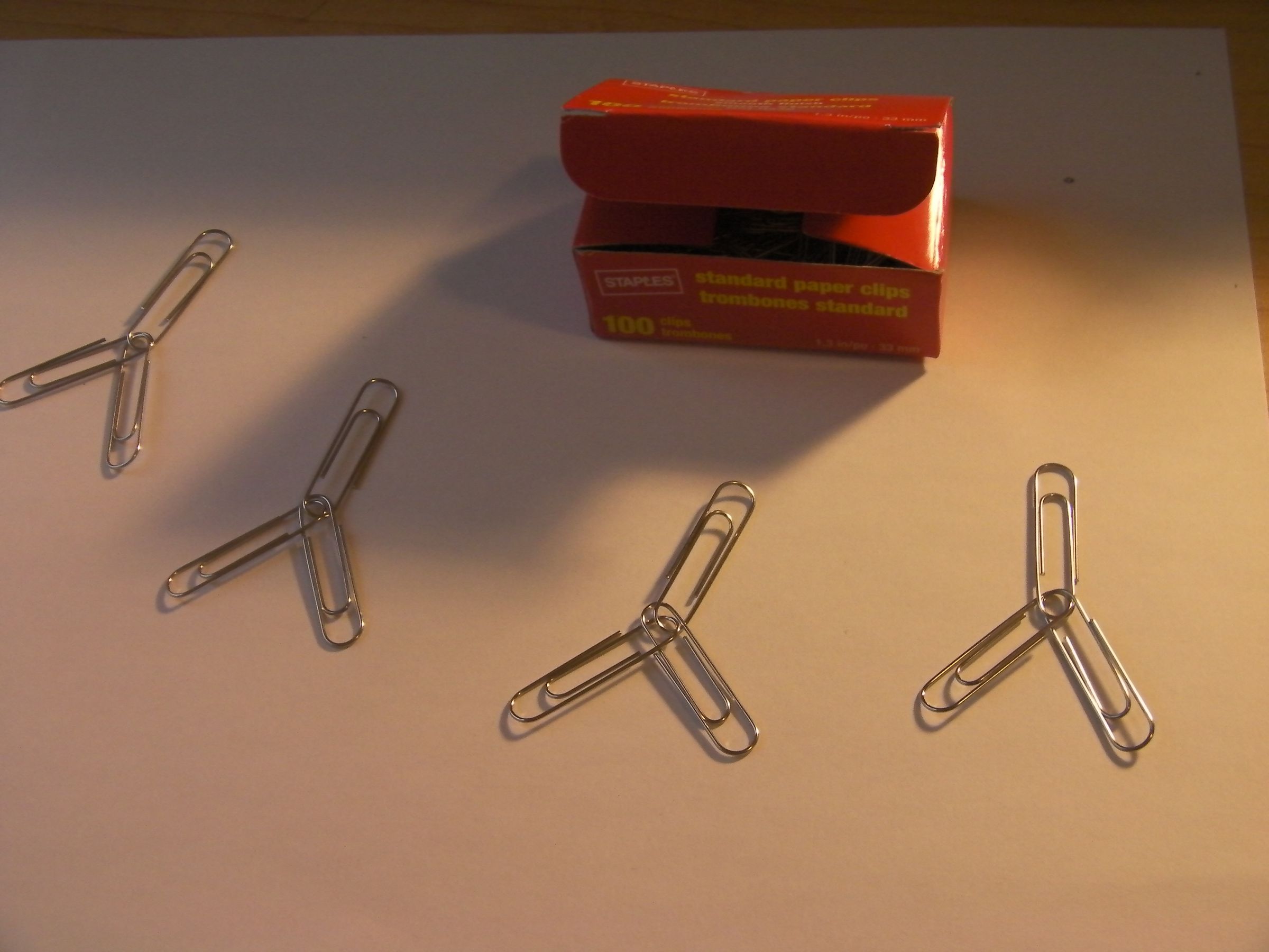 Fabricate an Elegant Chandelier From Paperclips : 10 Steps (with ...