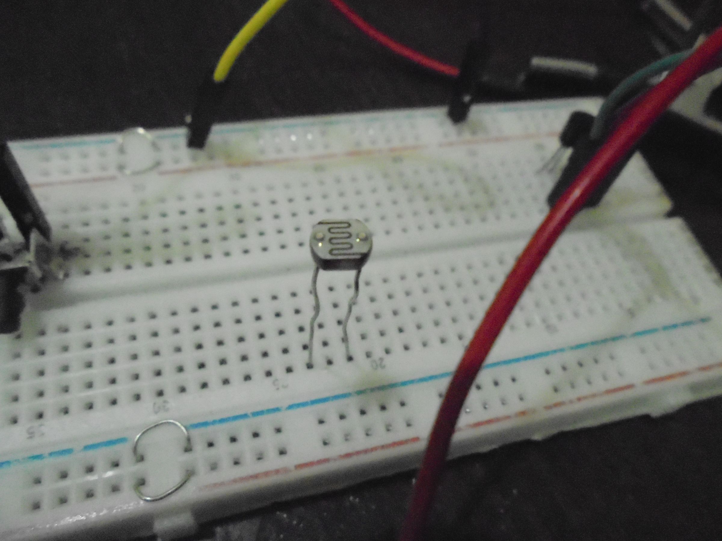 Automatic Night Light(Photoresistor Based) : 5 Steps - Instructables
