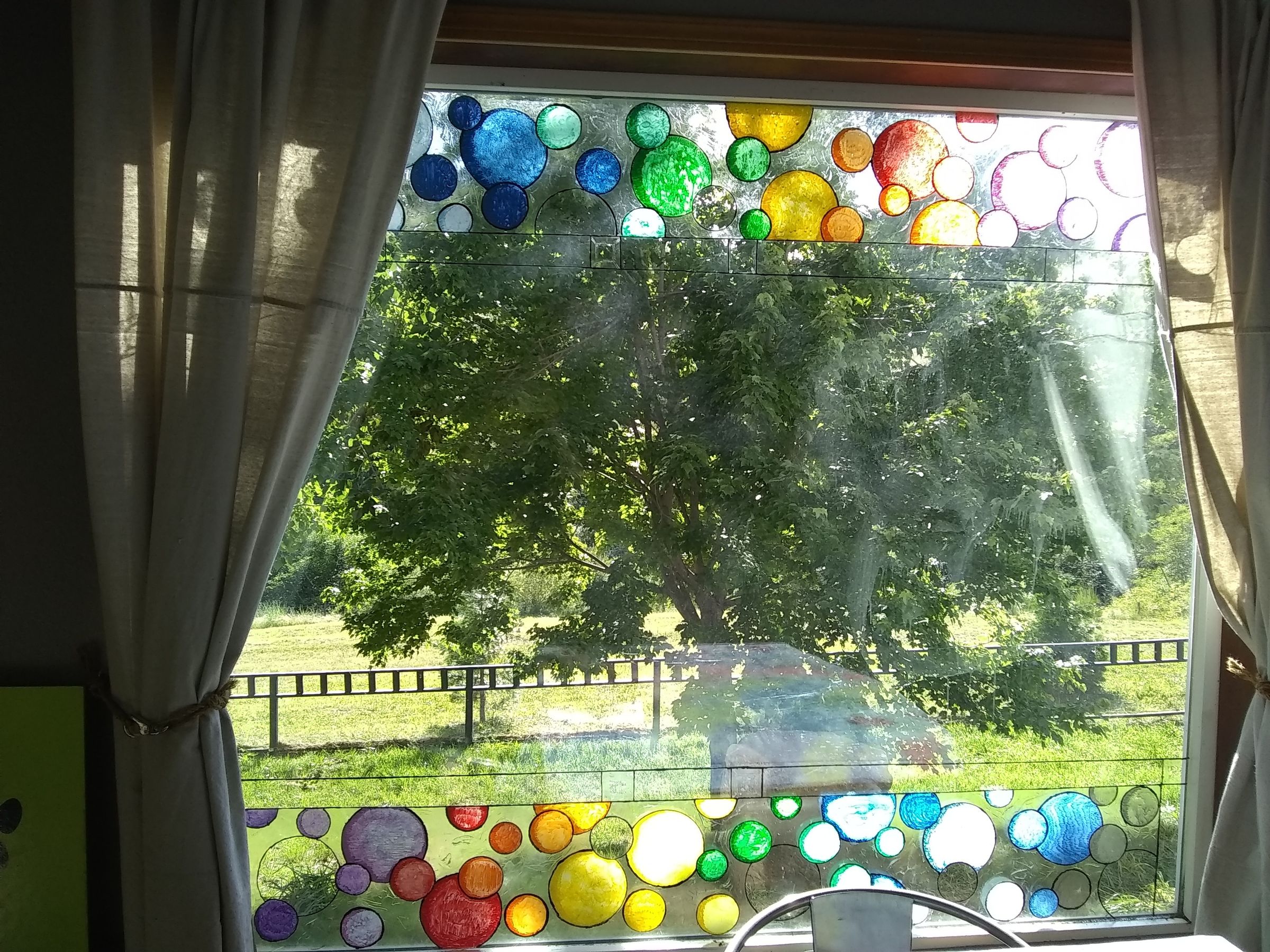 Faux Stained Glass Window : 4 Steps (with Pictures) - Instructables