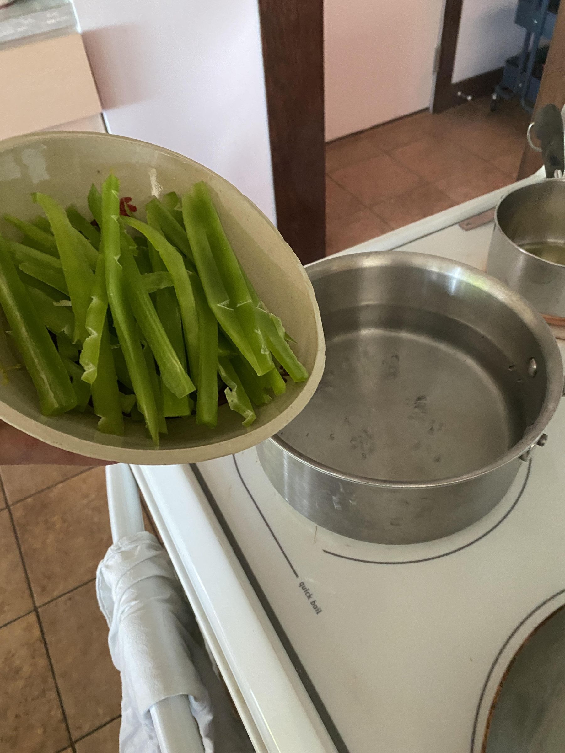 Celtuce Salad : 4 Steps (with Pictures) - Instructables
