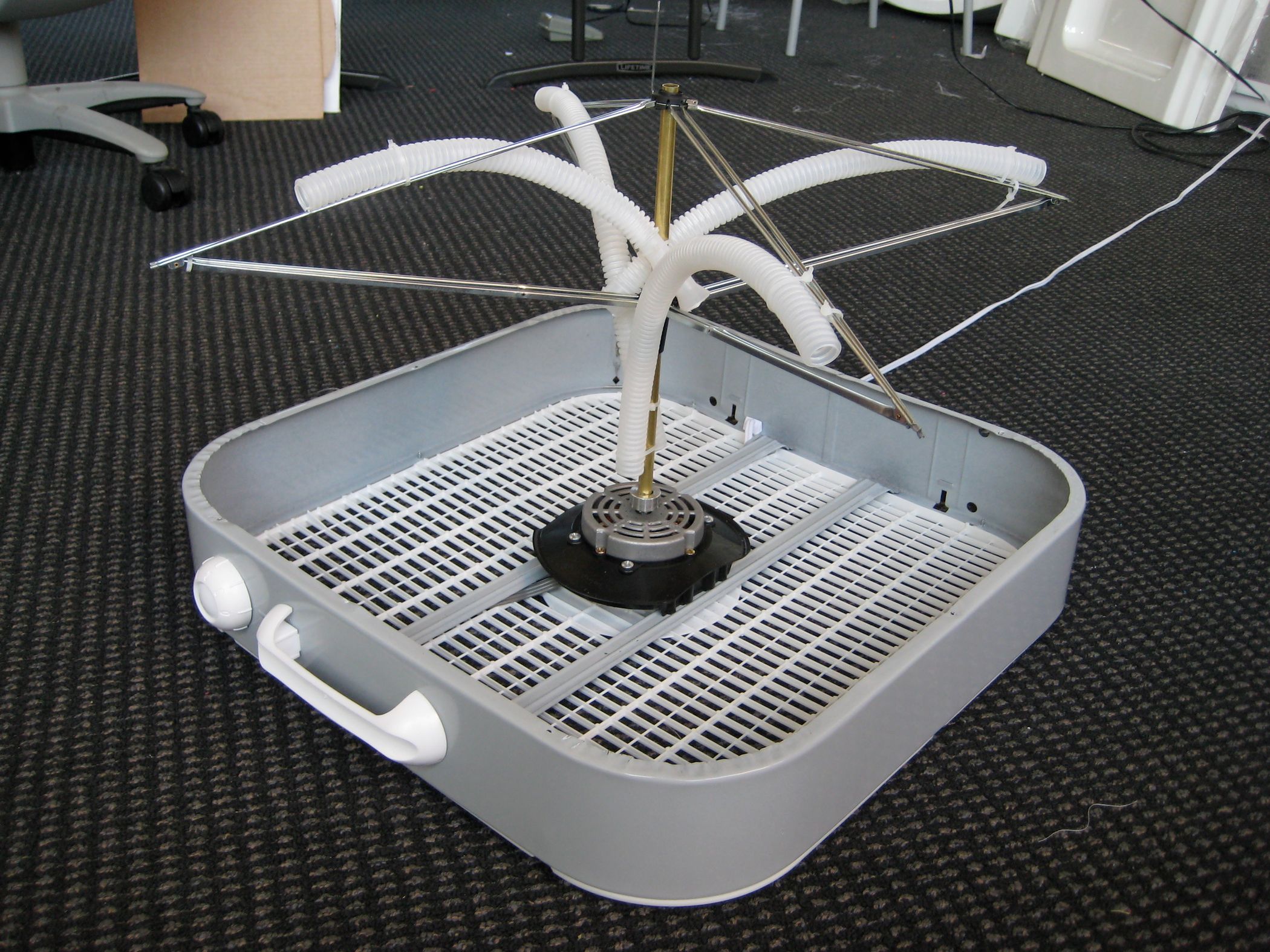 Droning Machine : 14 Steps (with Pictures) - Instructables