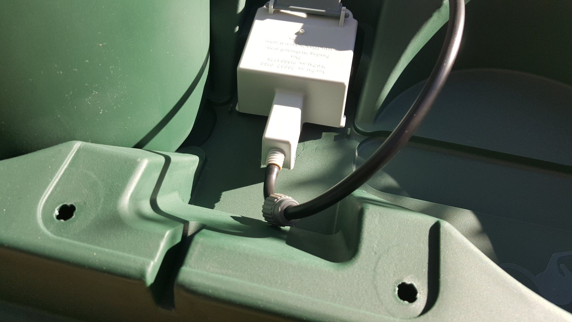 How to Set Up an Autopot Hydroponics Kit : 6 Steps - Instructables