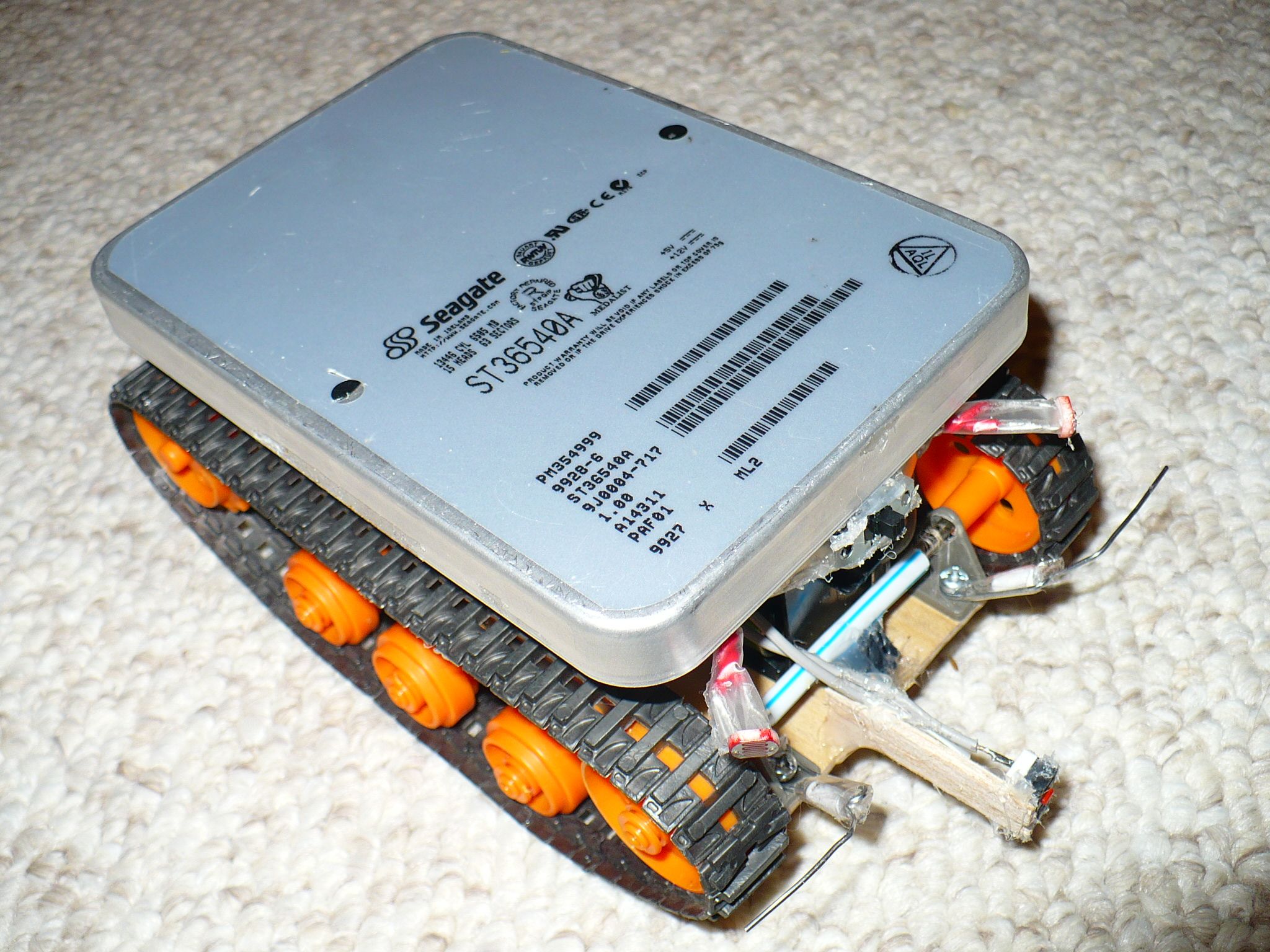 (w/ Video) Basic Arduino Robot, Light Seeker! : 8 Steps (with Pictures ...