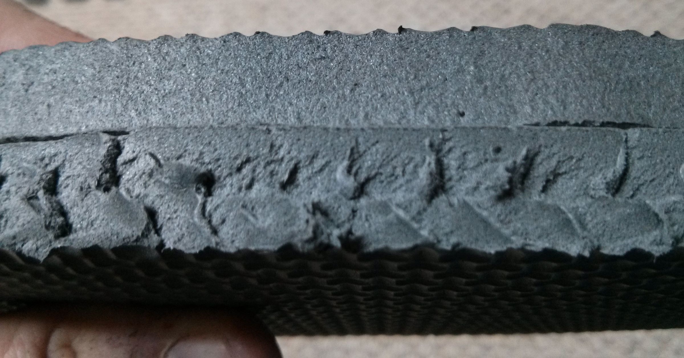 DIY Custom Sized Insoles (poor Man's Dr Scholls) : 4 Steps - Instructables