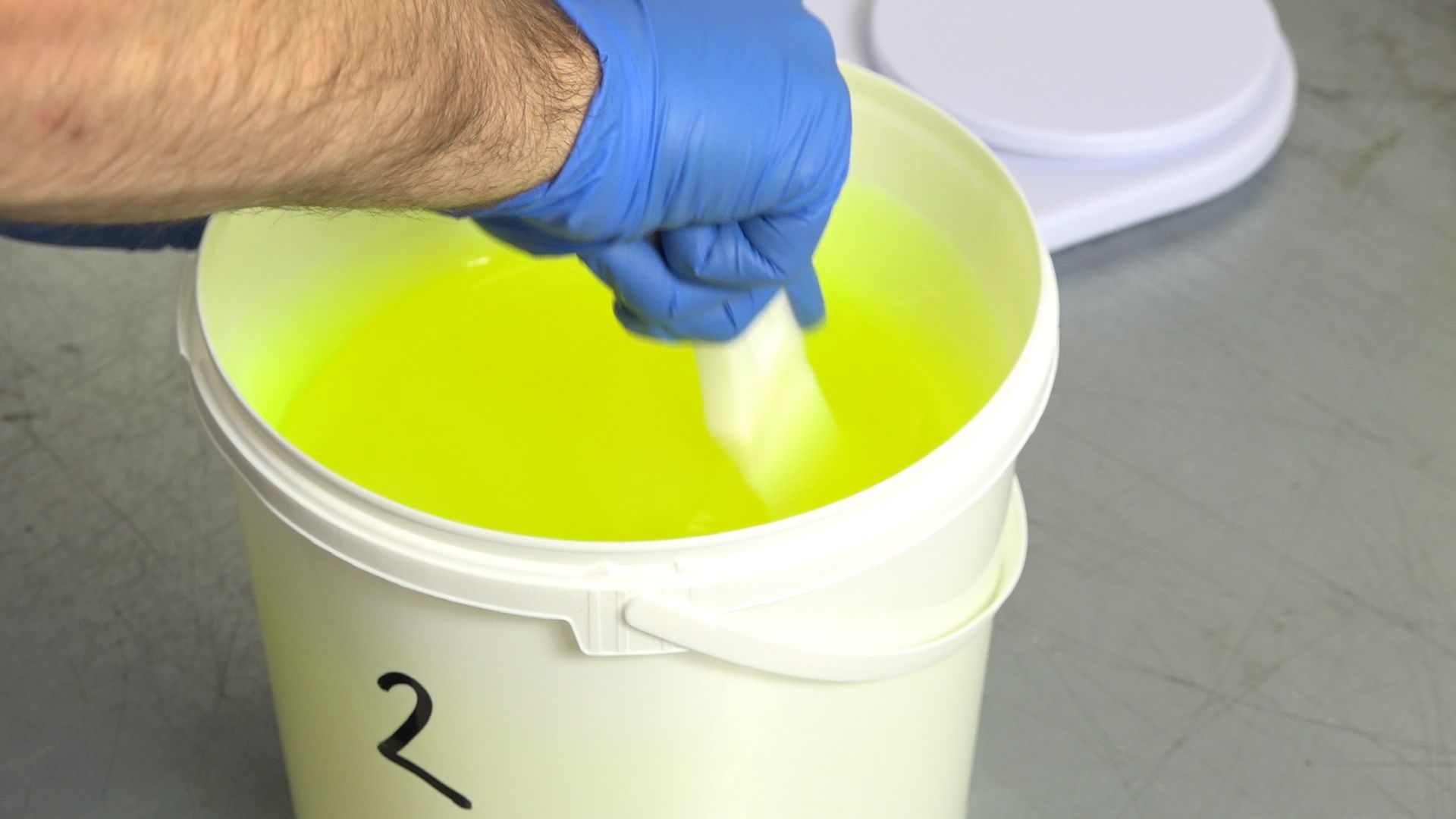 DIY RESIN PLANK TABLE - How to Make Your Own Using GlassCast® 3 Clear ...