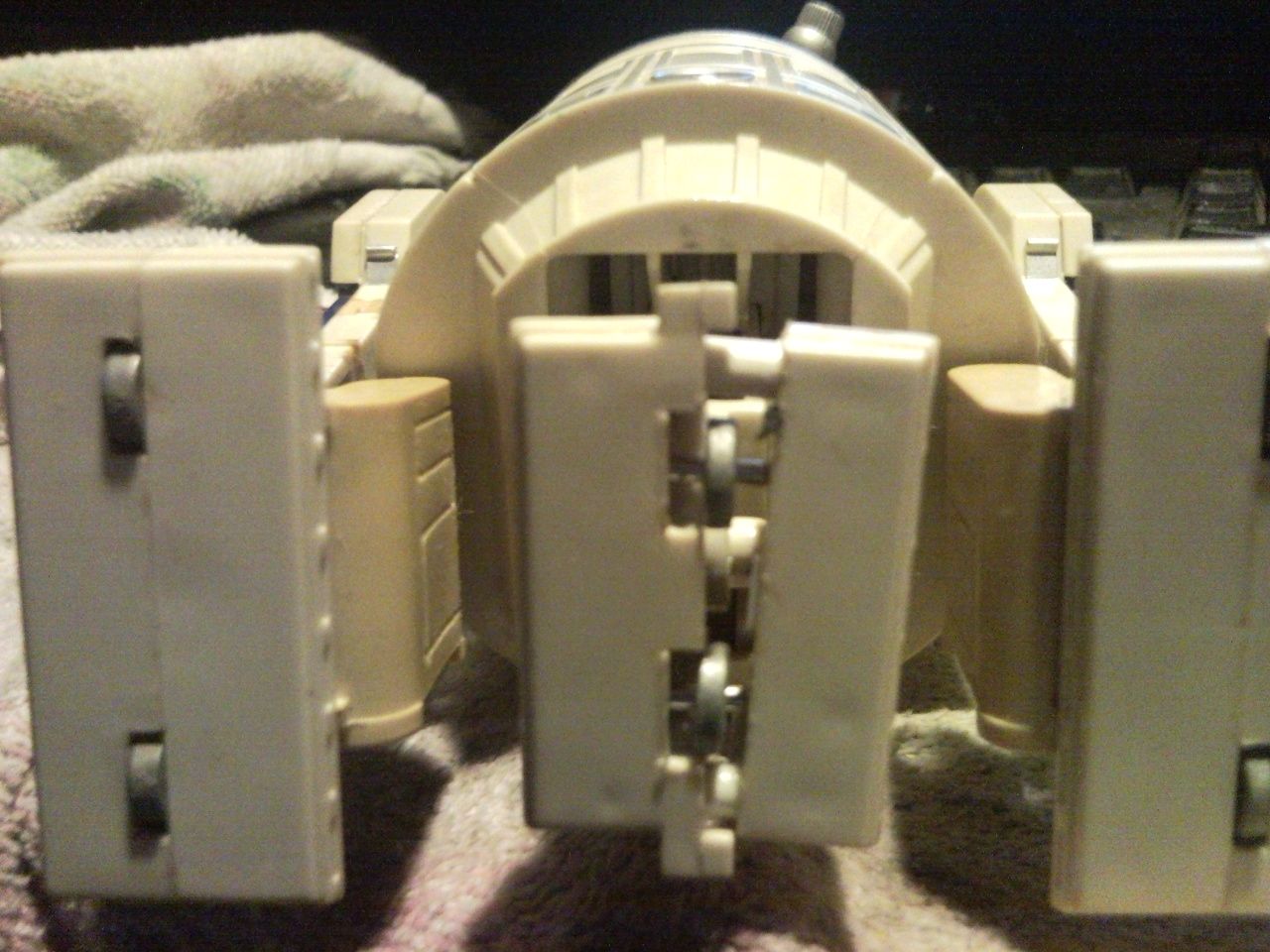 R2D2 5 Port USB Power Supply Unit. This Is the Droid Your Looking For ...