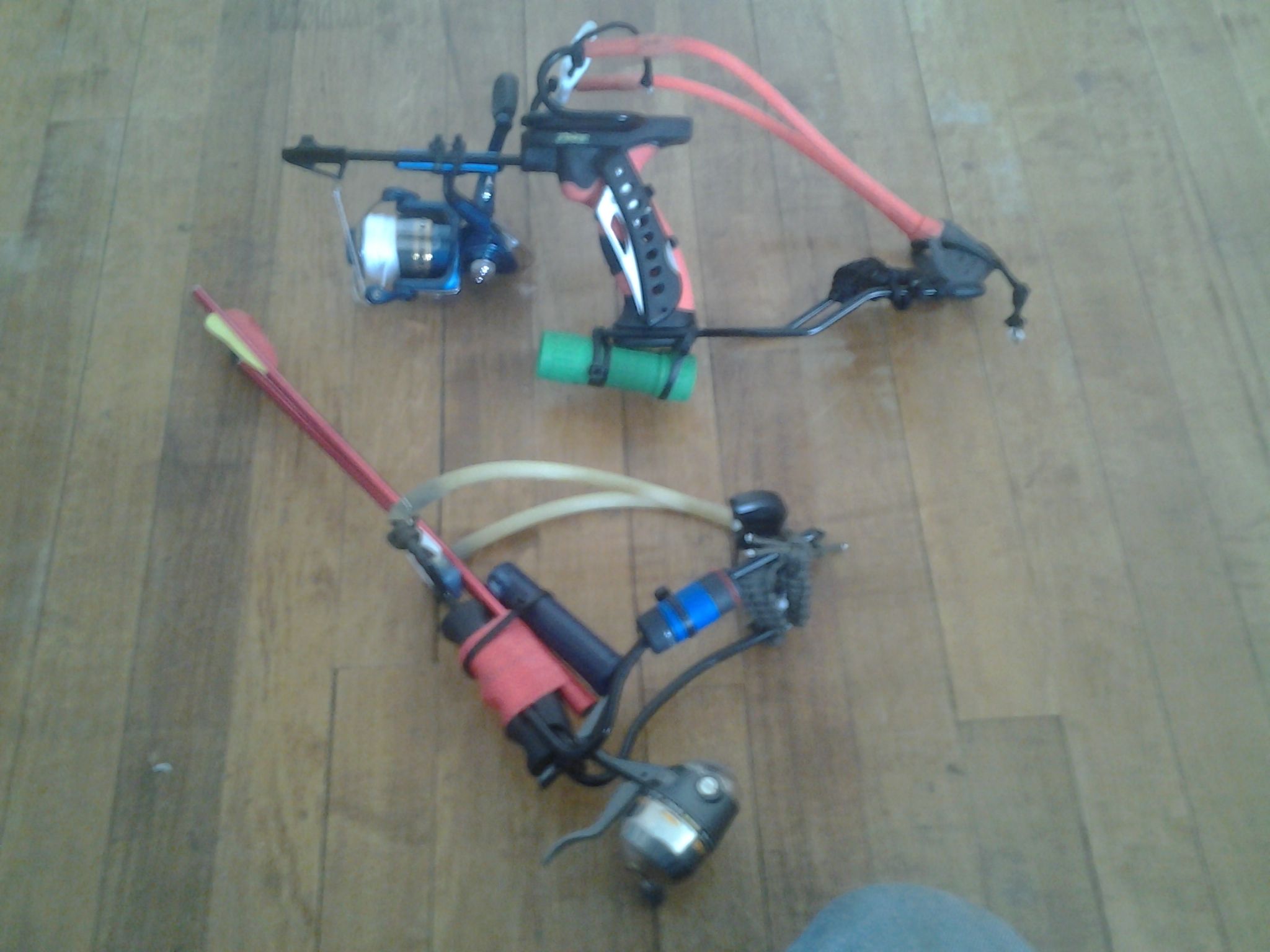 The Survival Slingshot : 9 Steps - Instructables