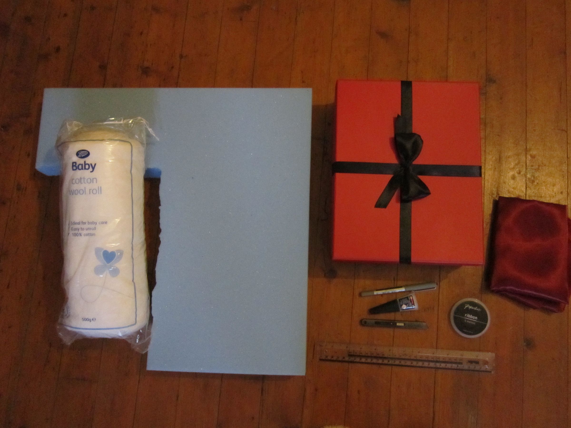 Custom-Fit Padded Gift Box : 4 Steps - Instructables