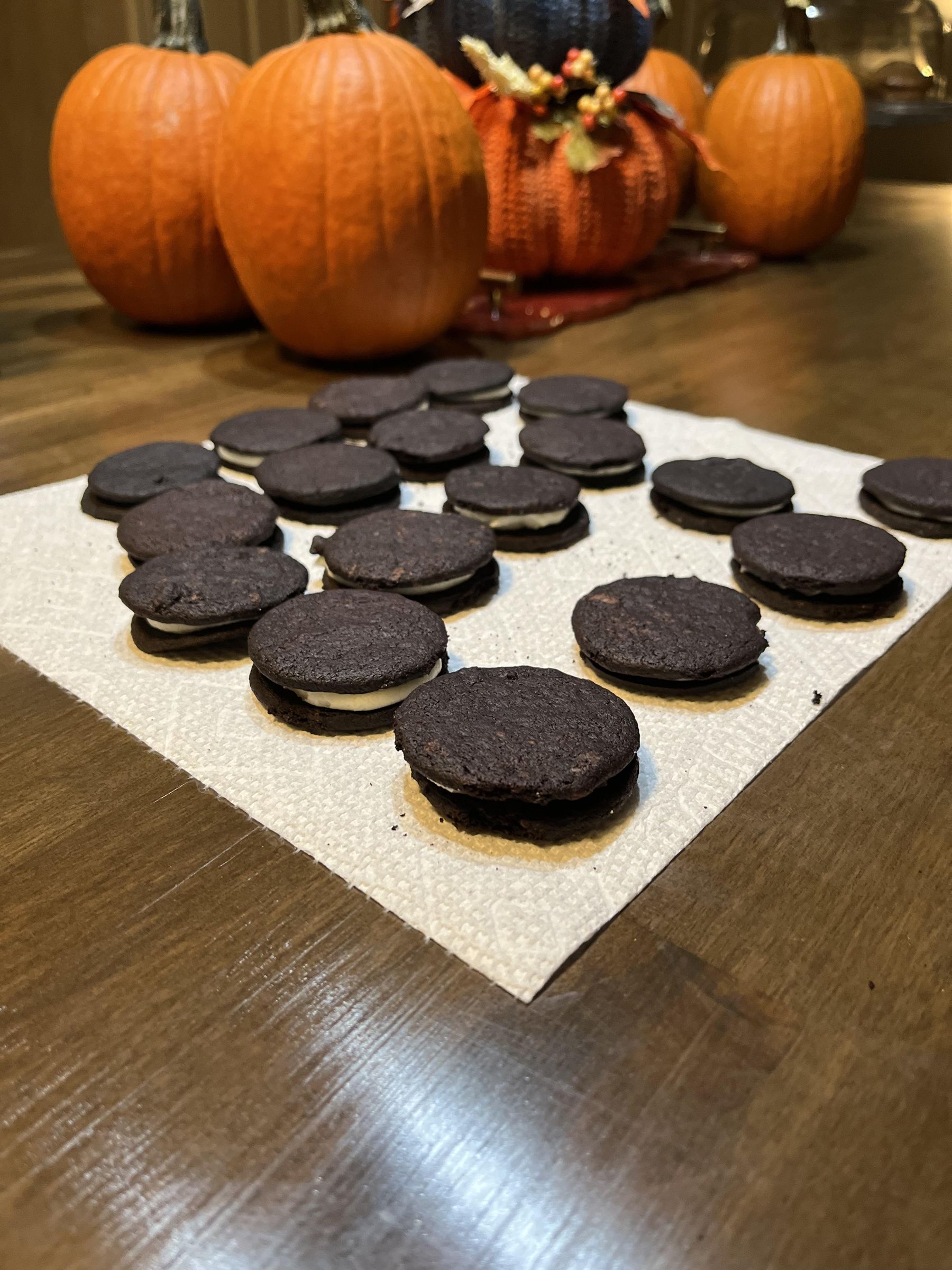 Oreo Cookies COPYCAT Recipe : 9 Steps (with Pictures) - Instructables