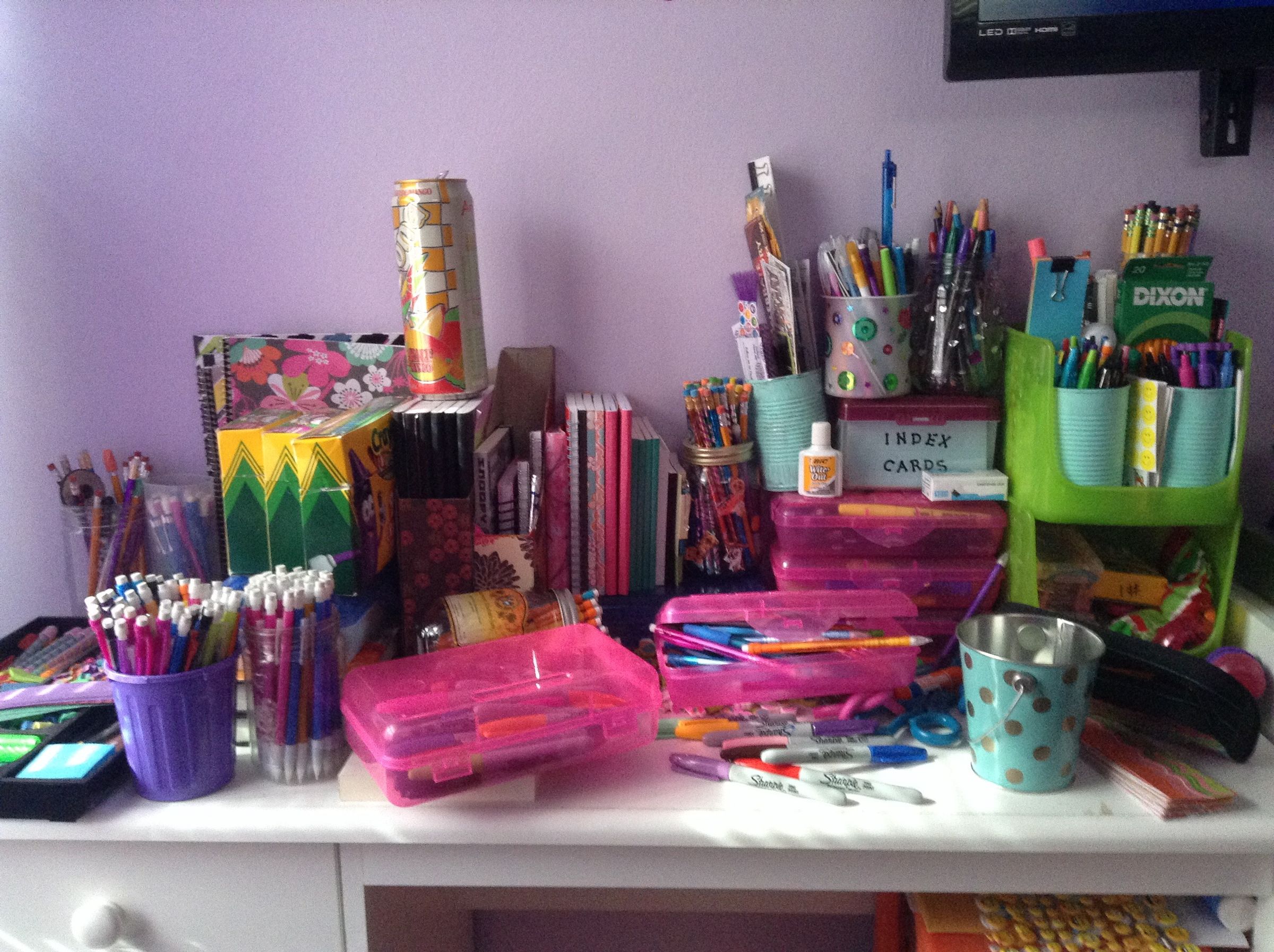 Tips to Clean Your Desk : 4 Steps - Instructables