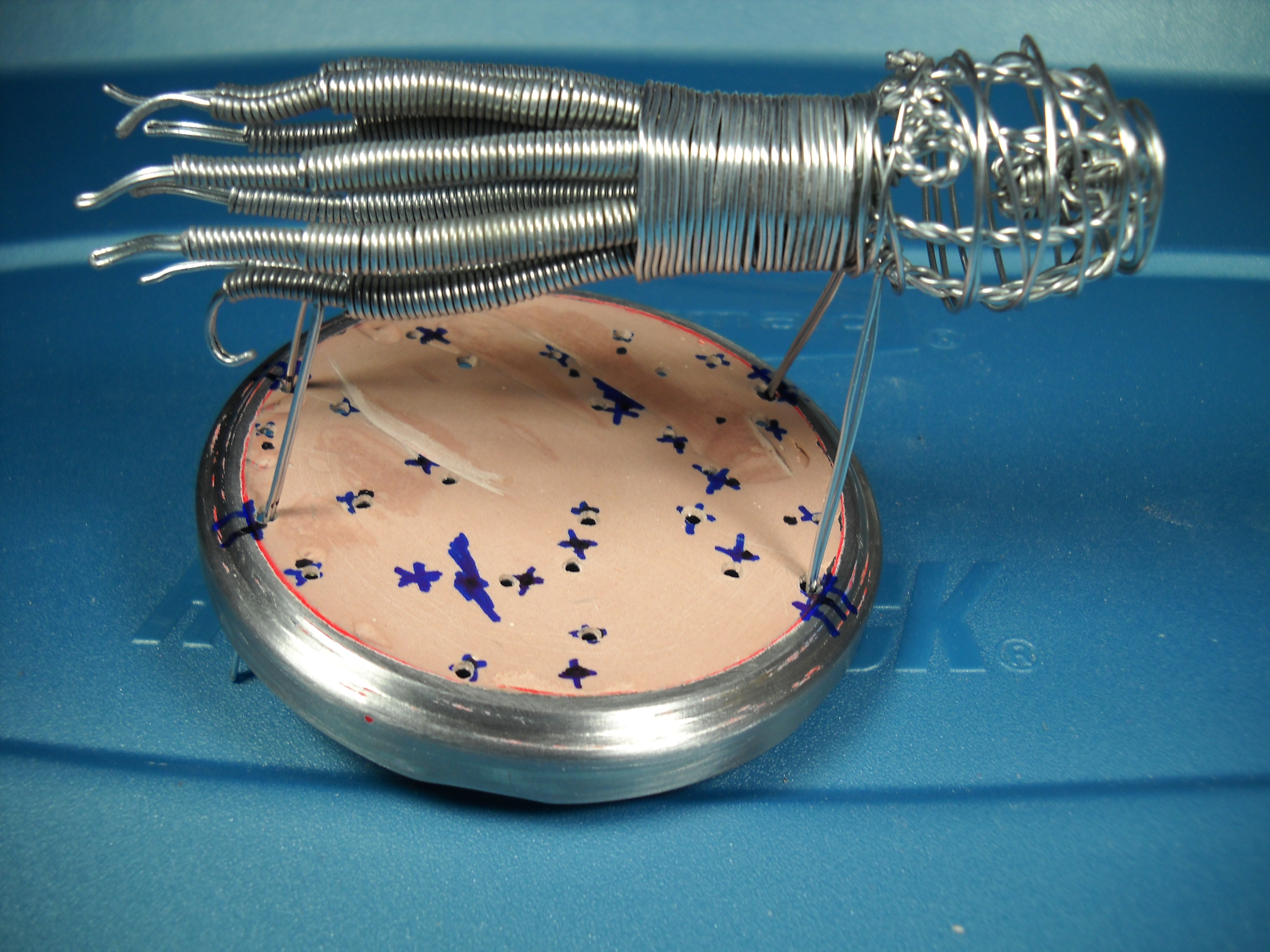 How to Make a Wire Octopus Sculpture (simplified). Cheap and Easy But ...