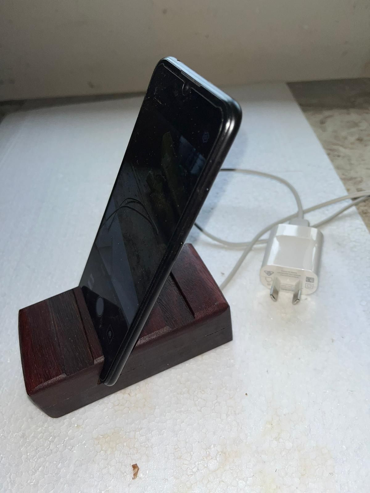 Simple Mobile Phone Stand : 9 Steps (with Pictures) - Instructables