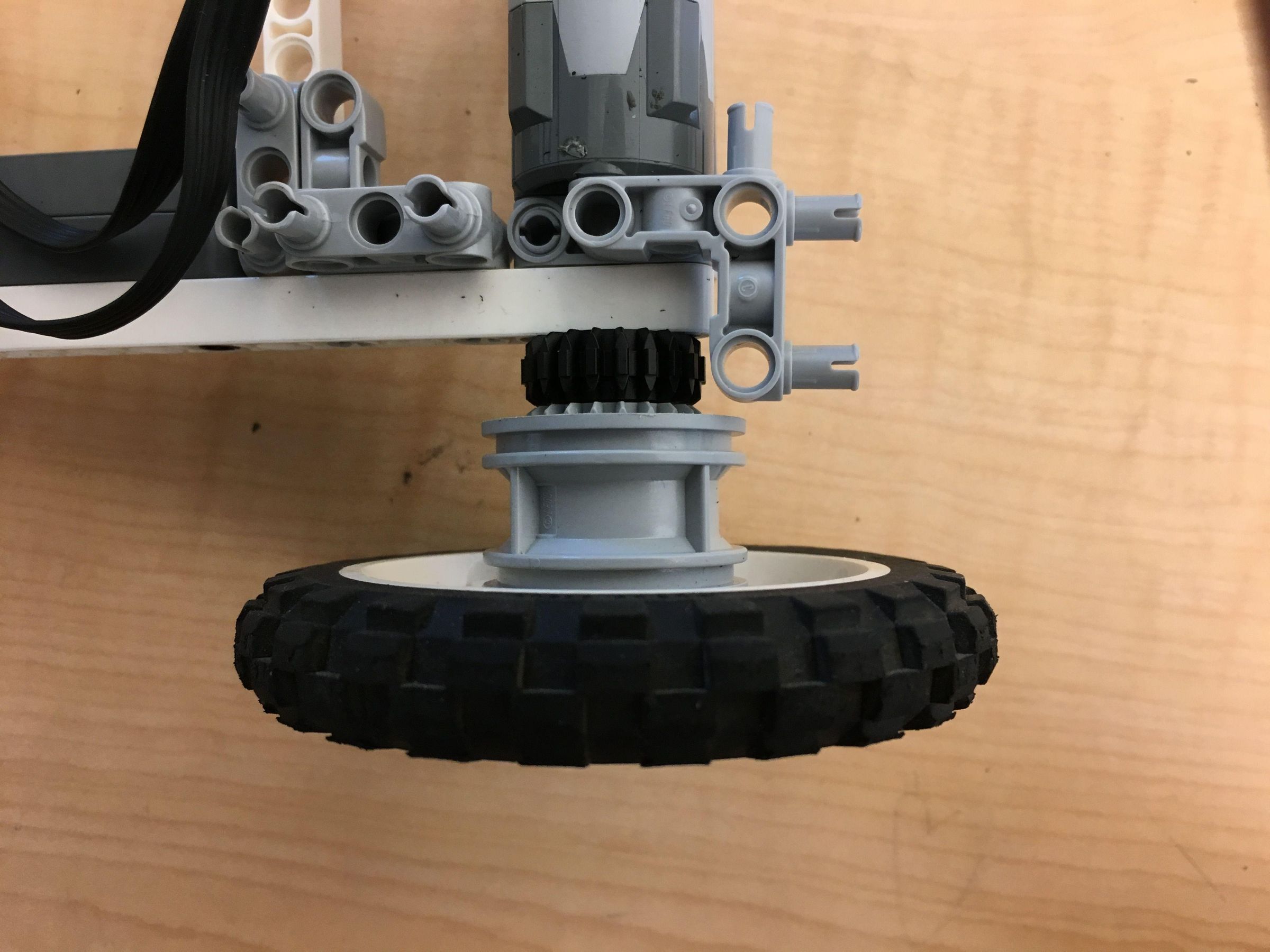 Lego BattleBot: the Dustpan! : 17 Steps (with Pictures) - Instructables