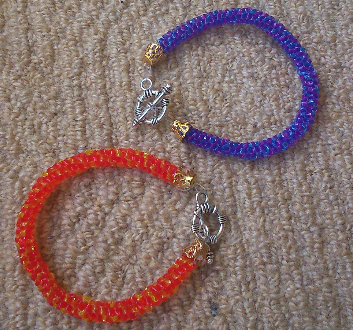 Grown-up Scoubi Bracelets : 4 Steps - Instructables