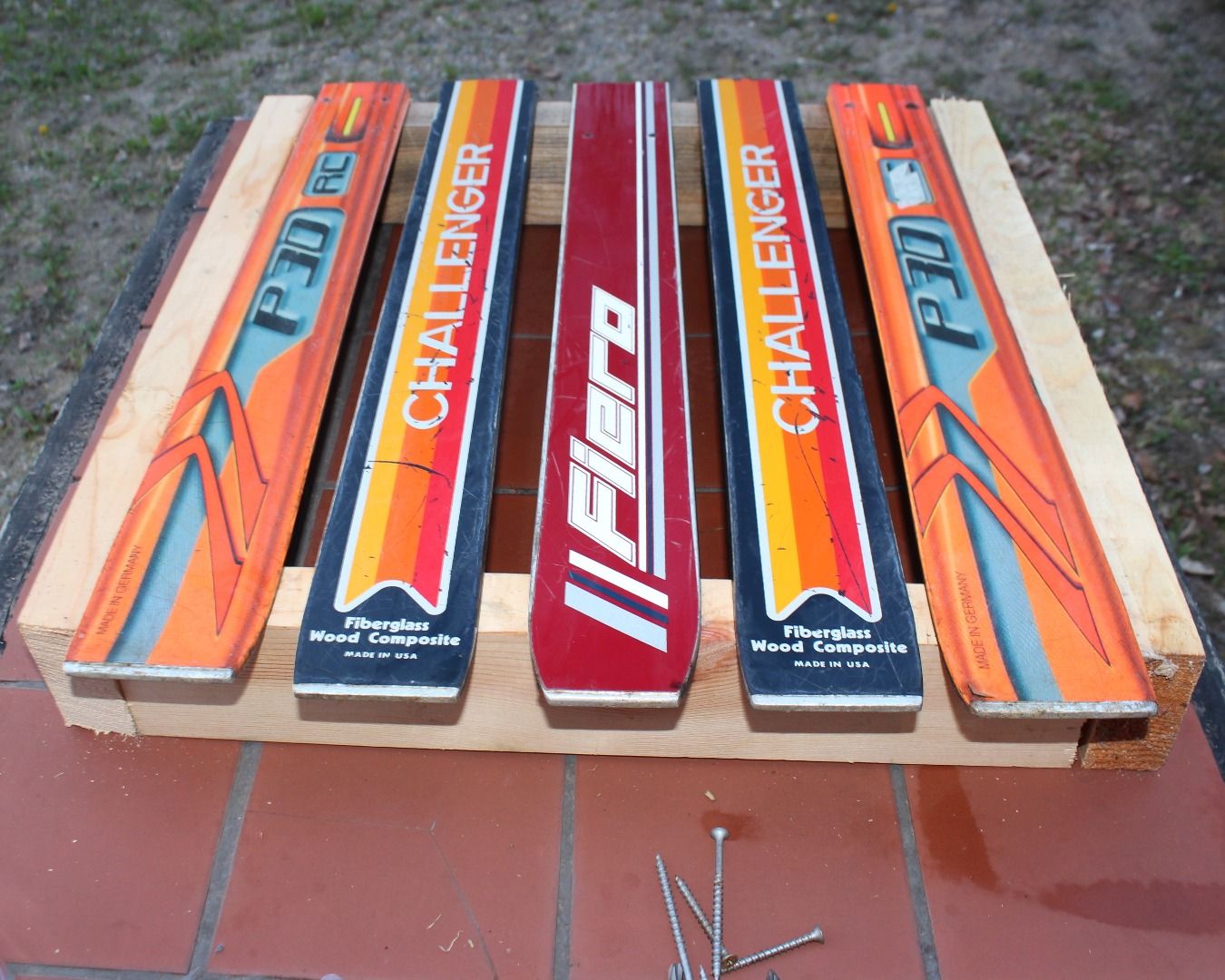 Build a Lawn Chair From Recycled Skis - the Ski Chair! : 4 Steps (with ...