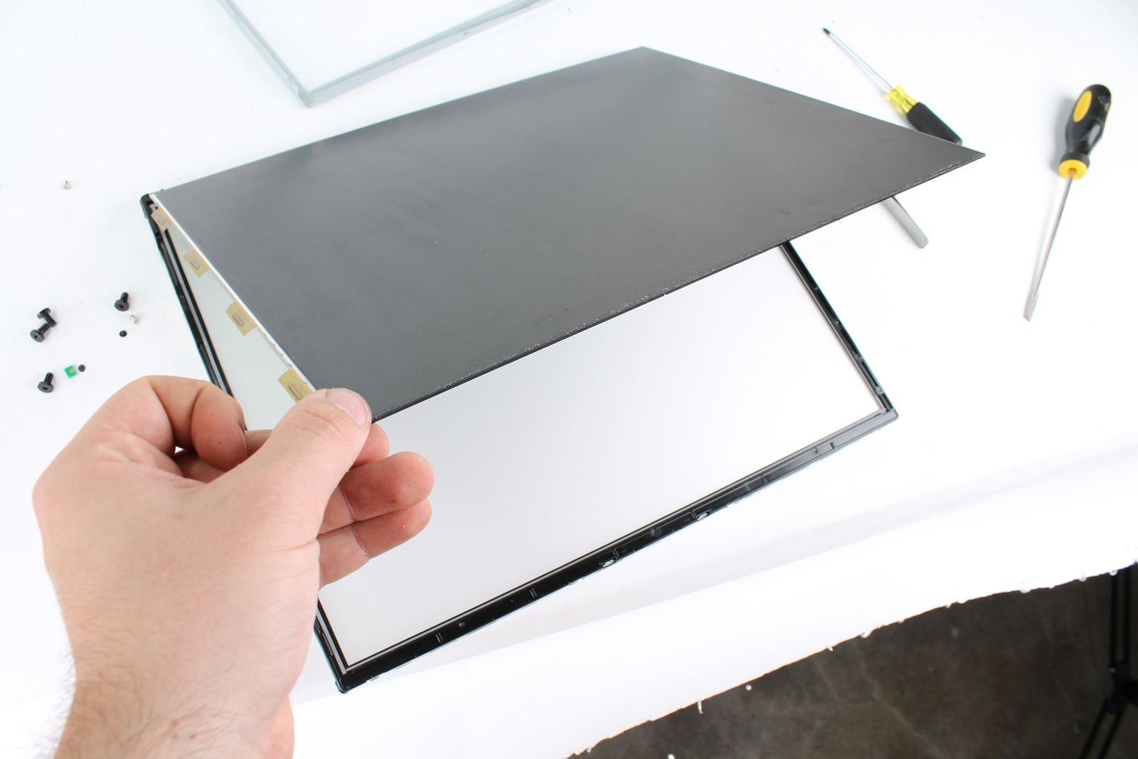 Dummy Monitor for Photo Shoots and Product Demos : 11 Steps (with ...