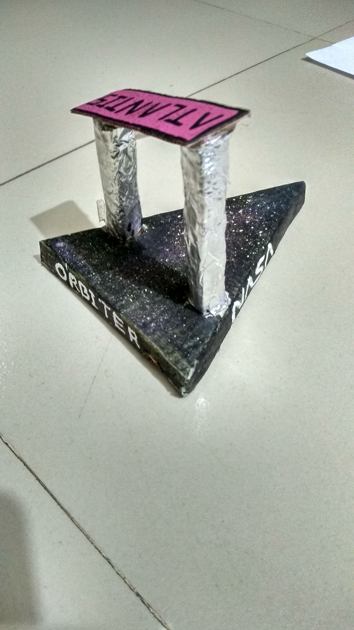 Space Shuttle Atlantis Cardboard Model (With Detachable Cardboard Stand ...