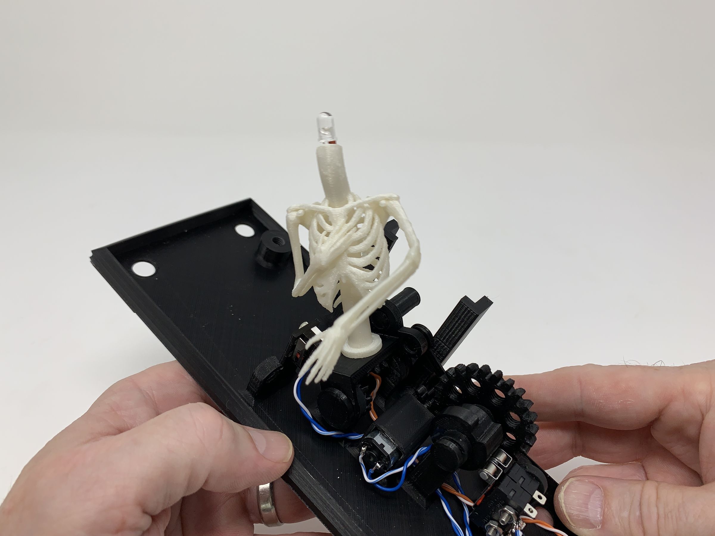 RIP Skeleton : 8 Steps (with Pictures) - Instructables