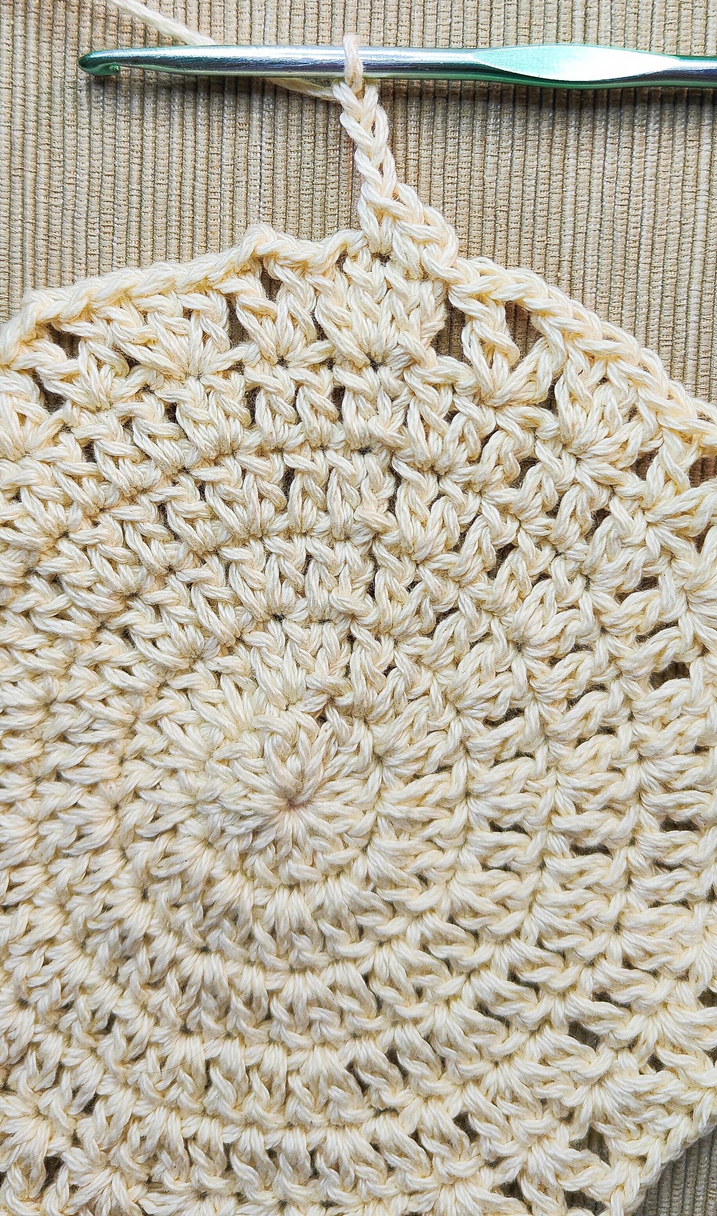 Easy Crochet Snowflake Doily : 8 Steps (with Pictures) - Instructables