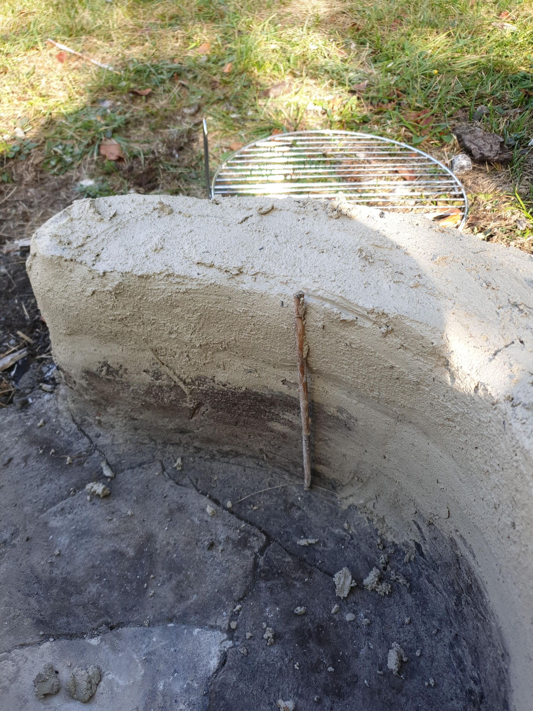 Primitive Pottery Wood Firing Updraft Kiln : 7 Steps (with Pictures ...