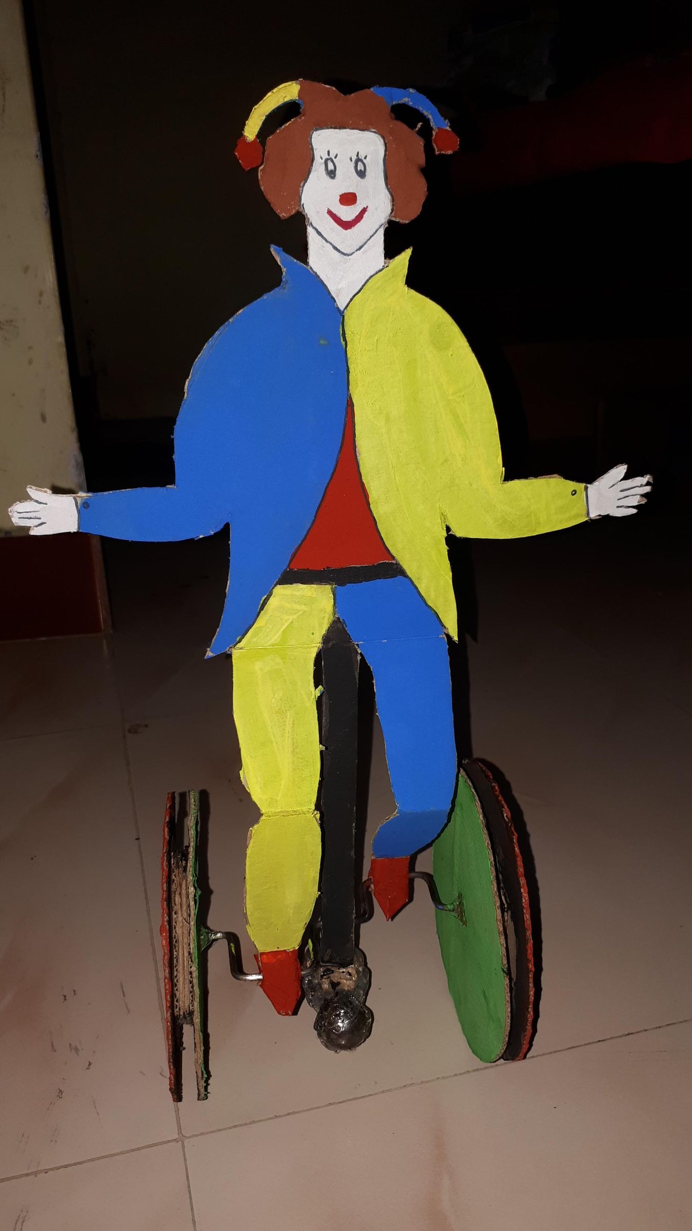 Moving Automata Walking Buffoon : 14 Steps (with Pictures) - Instructables