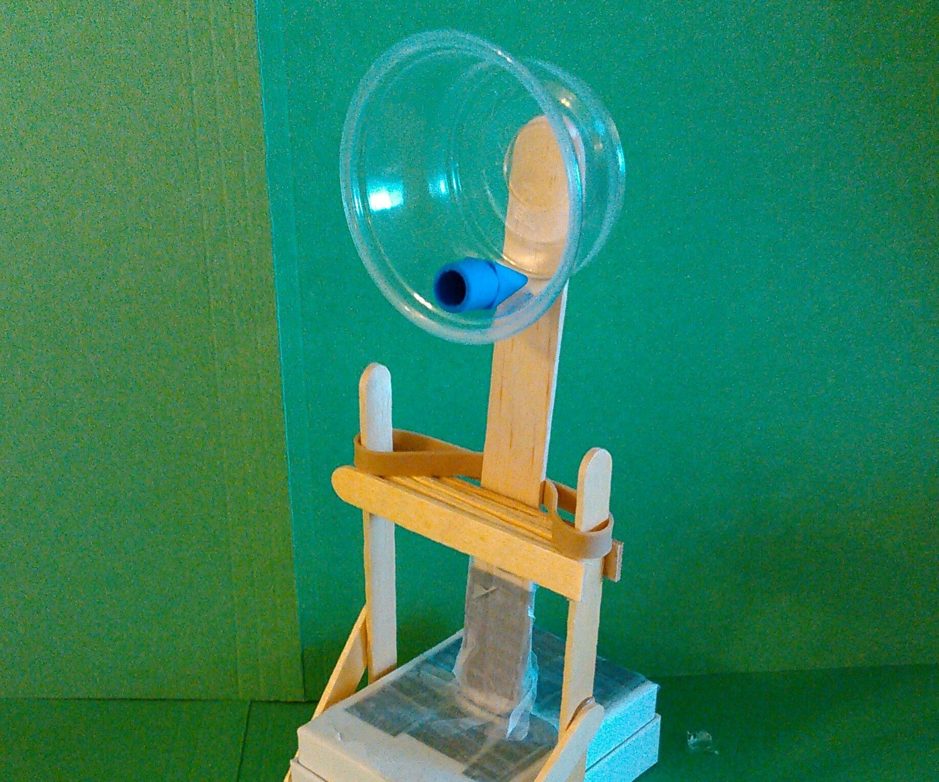 Desktop Catapult With Storage : 10 Steps (with Pictures) - Instructables