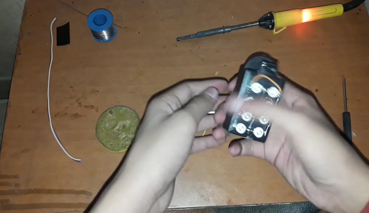 DIY EMERGENCY LIGHT : 5 Steps (with Pictures) - Instructables