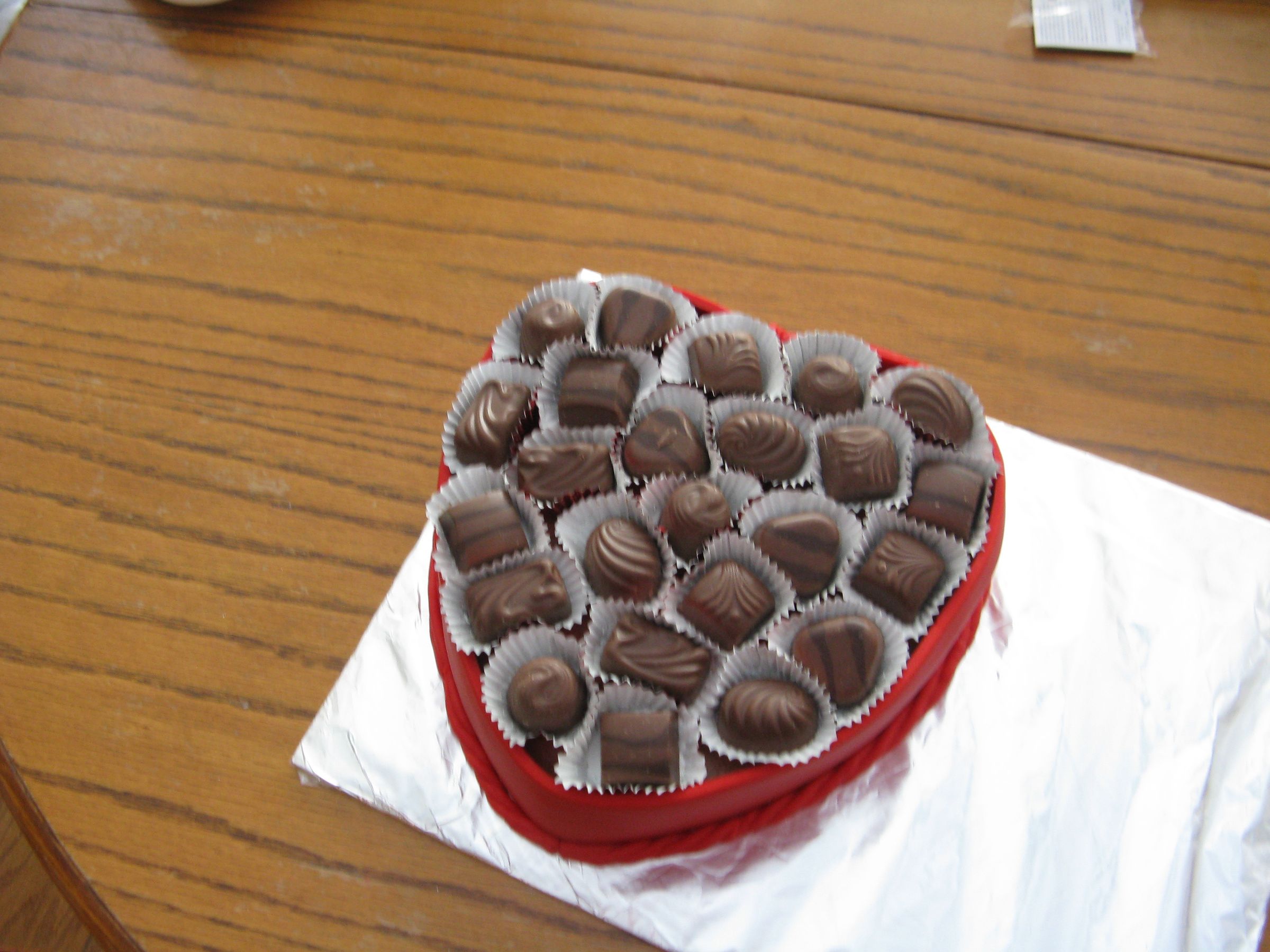 Valentine's Chocolate Box Cake : 11 Steps (with Pictures) - Instructables