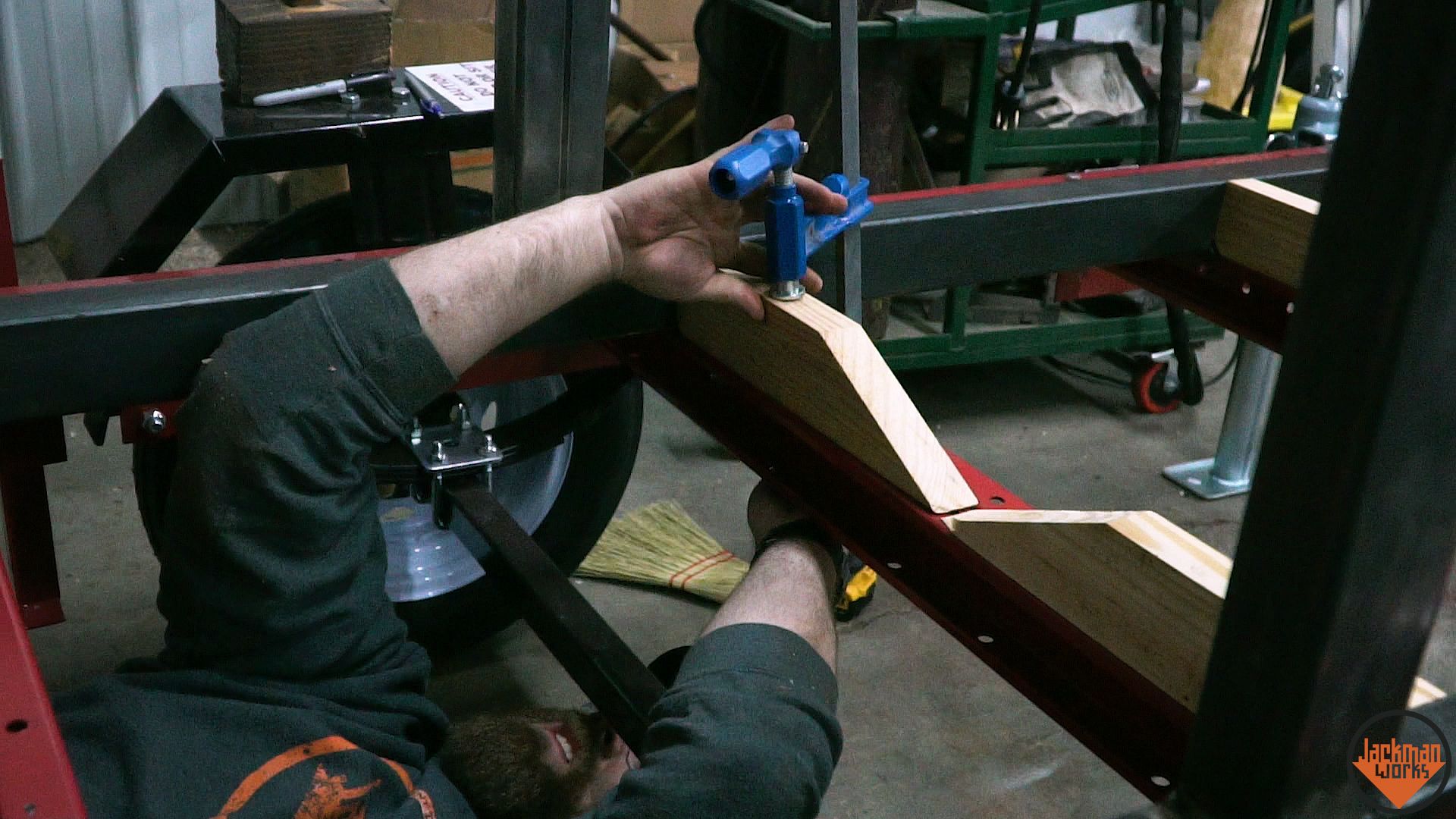 Building a Giant Trebuchet : 24 Steps (with Pictures) - Instructables