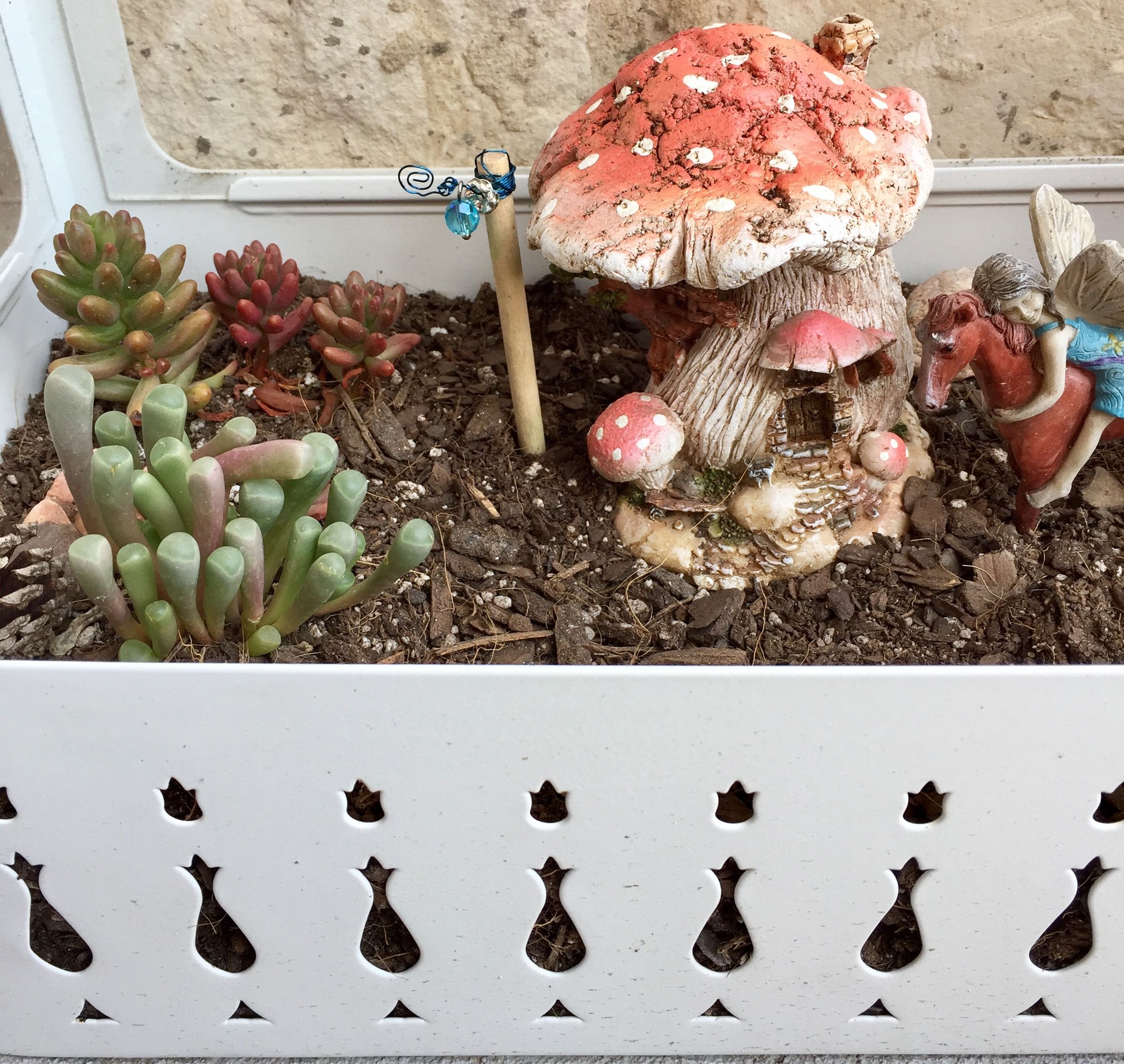 Fairy Garden Lamp Post : 8 Steps - Instructables