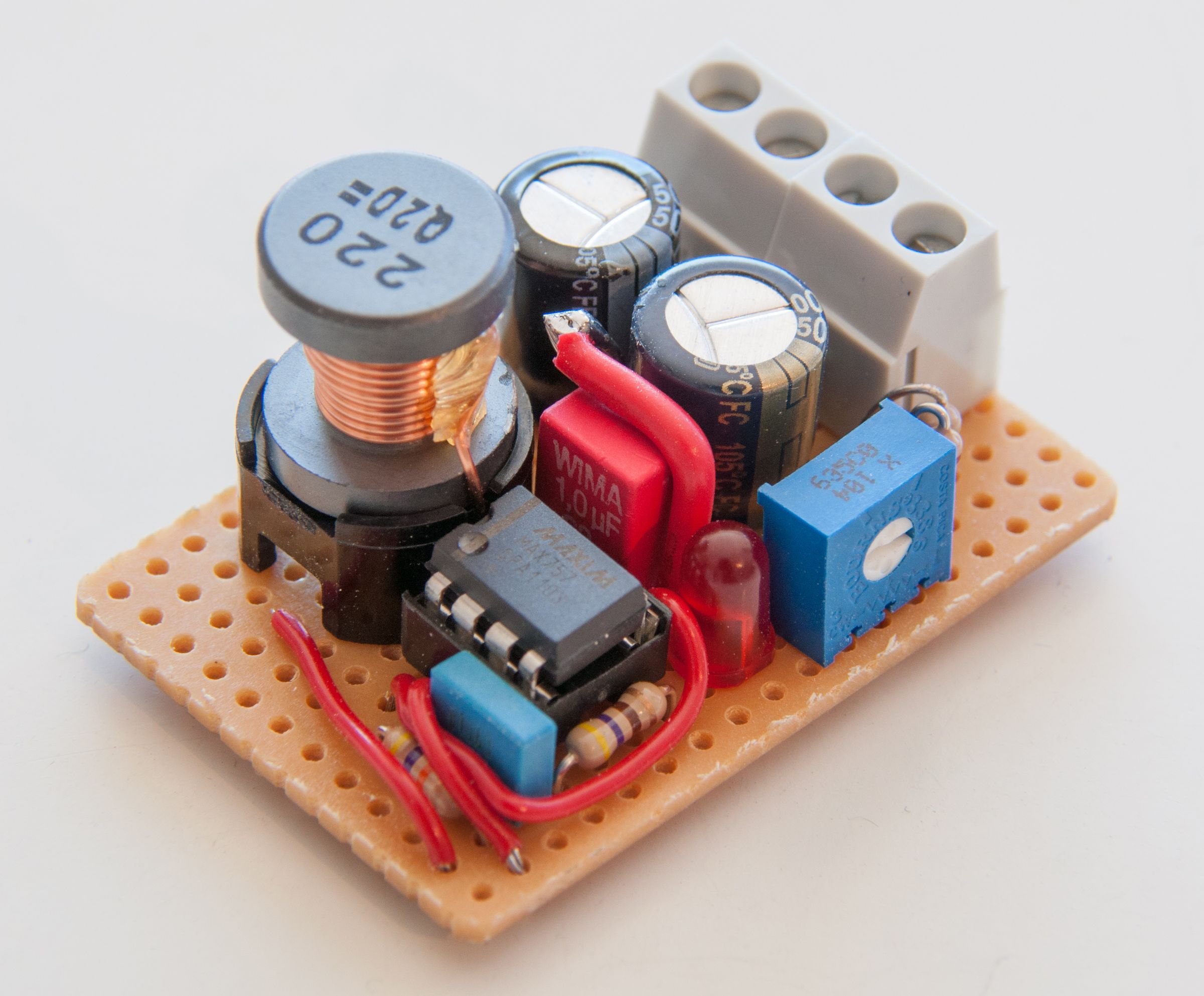 Adjustable Voltage Step-up (0.7-5.5V to 2.7-5.5V) : 5 Steps (with ...