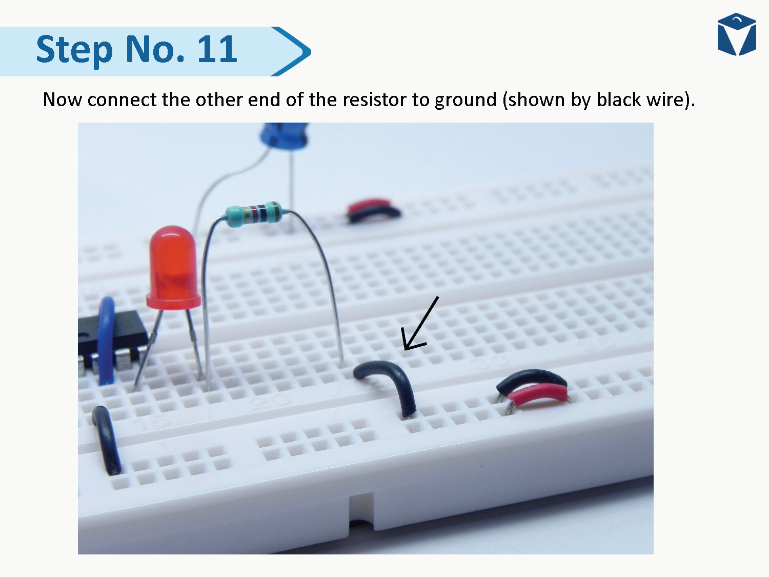 Astable Multivibrator (Oscillator) Using a 555 Timer IC : 43 Steps - Instructables