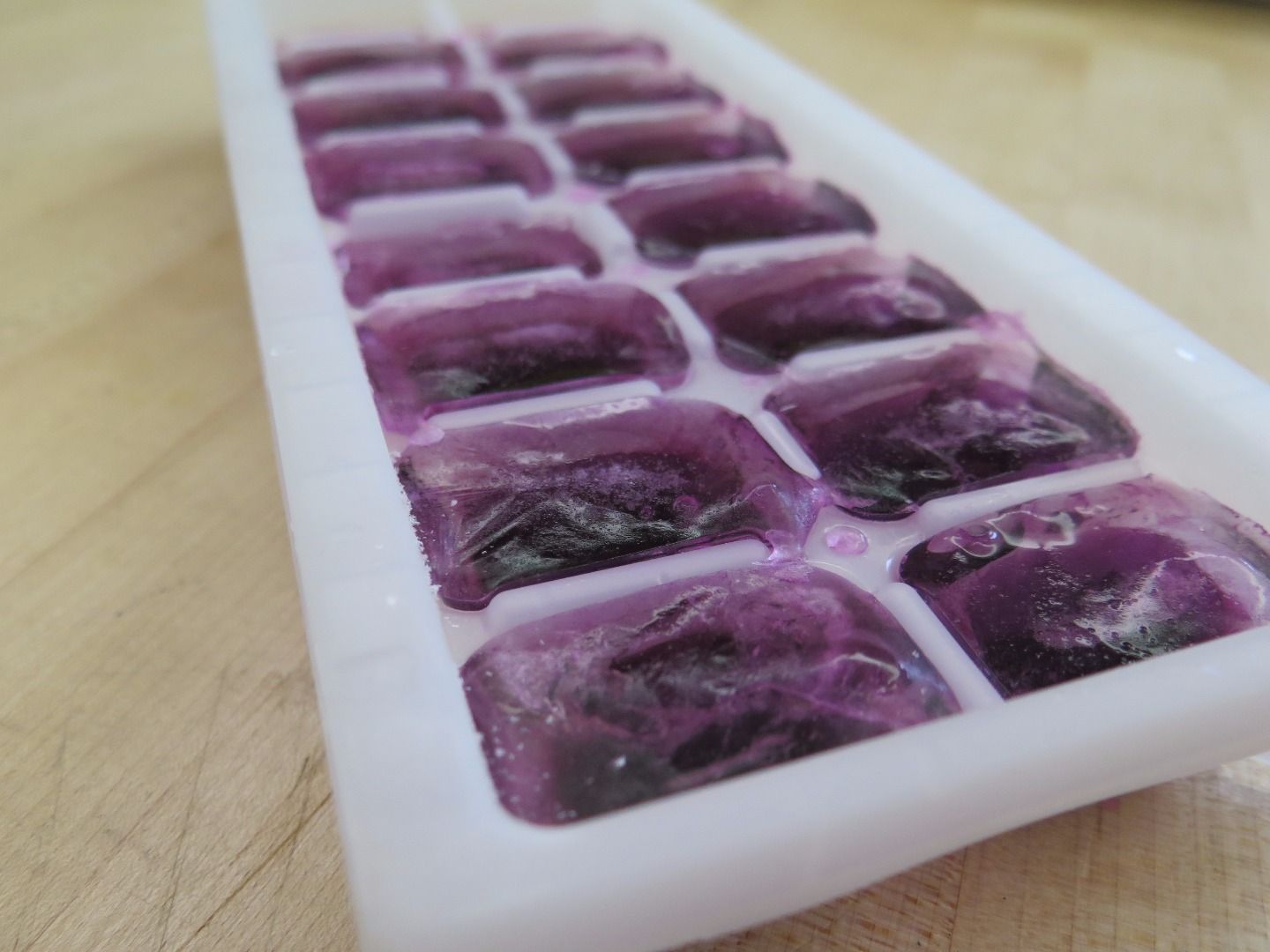 Oil and Ice Density Experiment : 4 Steps (with Pictures) - Instructables