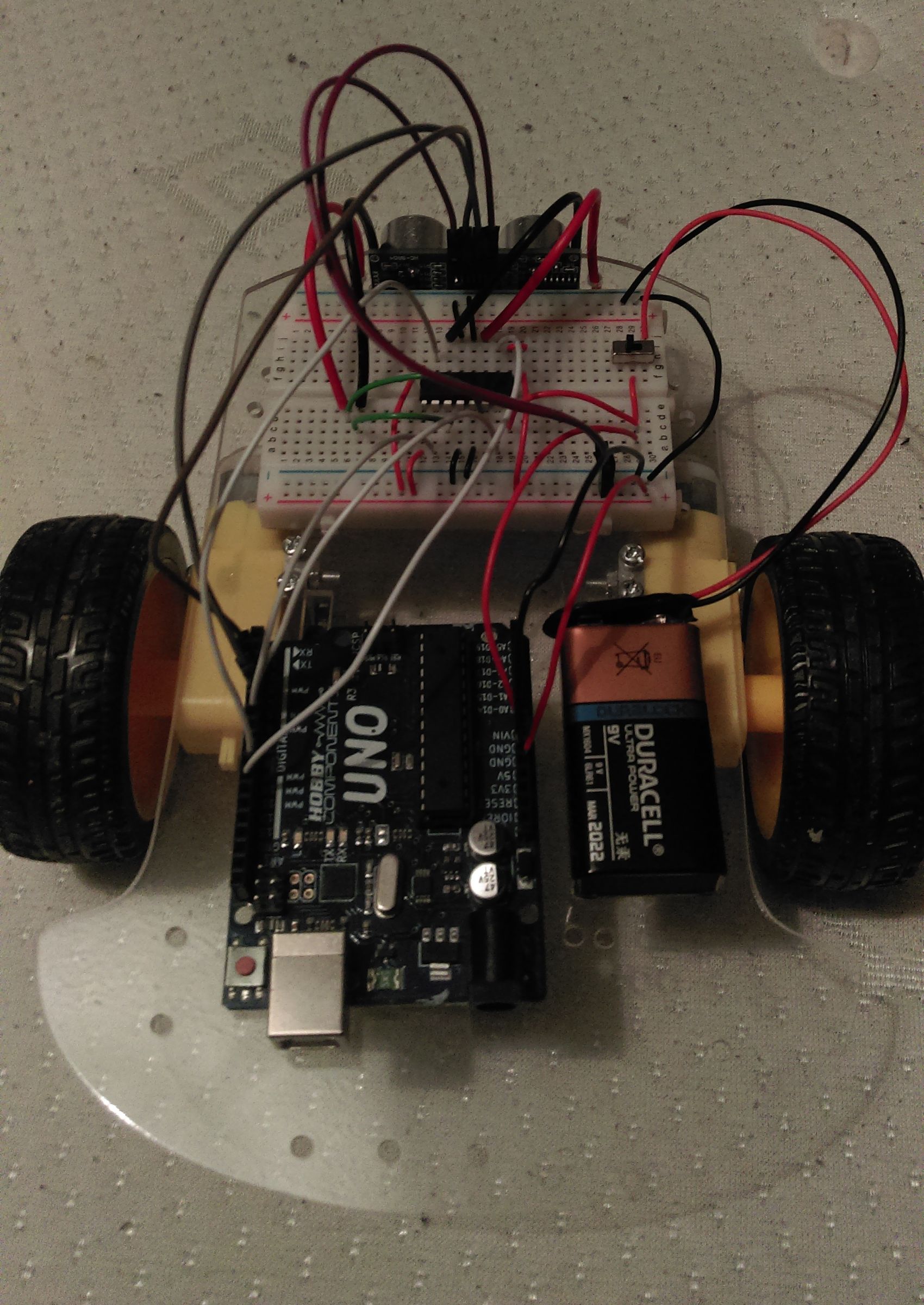 Ultrasonic Wall-Avoiding Robot : 11 Steps - Instructables