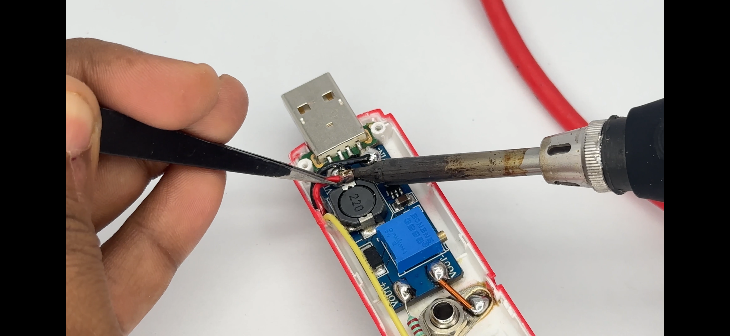 DIY LED Voltage Tester – Test Any DC Voltage With LEDs! : 11 Steps ...
