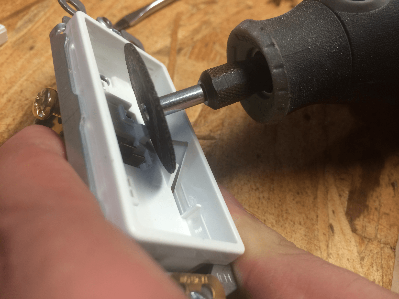 Remote Control Light Switch (ARDUINO) : 8 Steps (with Pictures ...