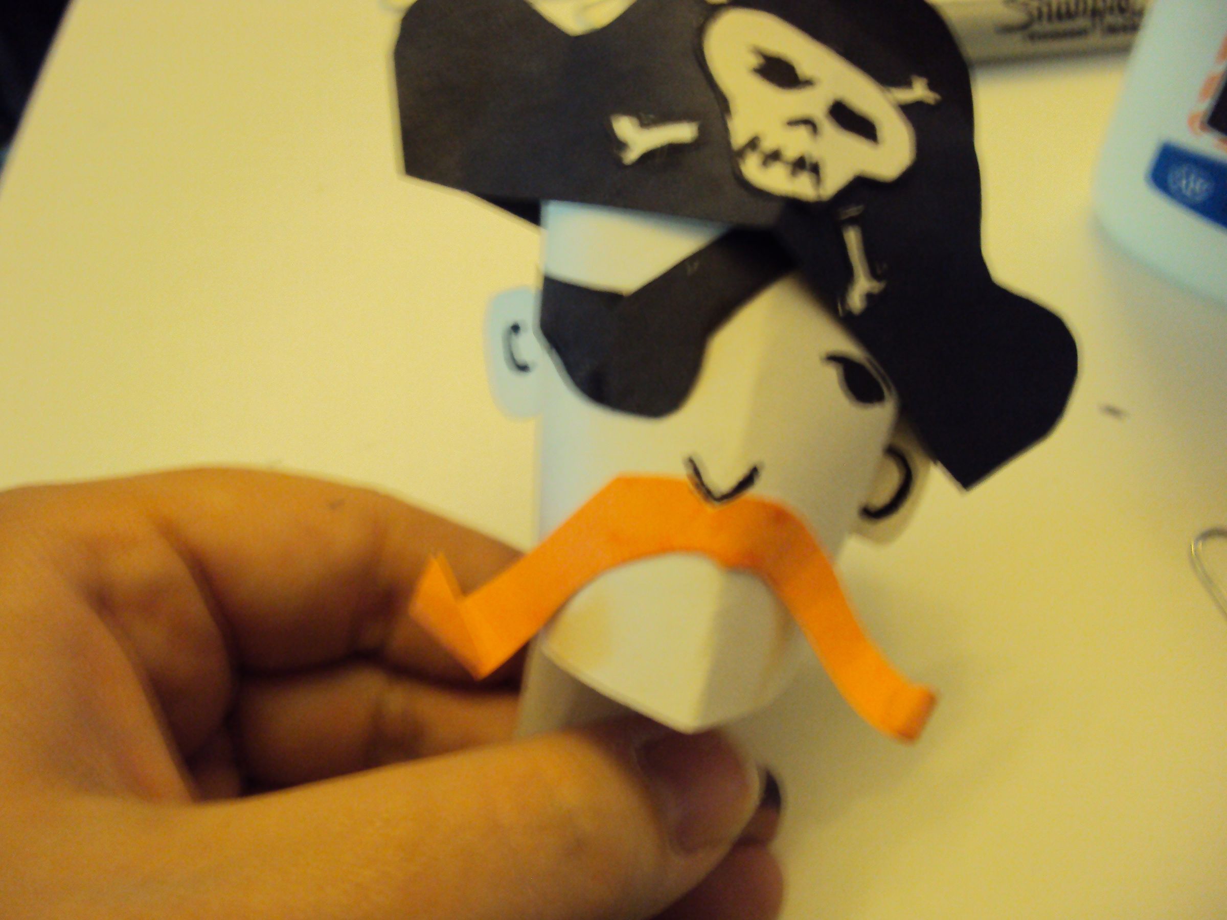 Pirate Paper Craft (EASY) : 13 Steps - Instructables