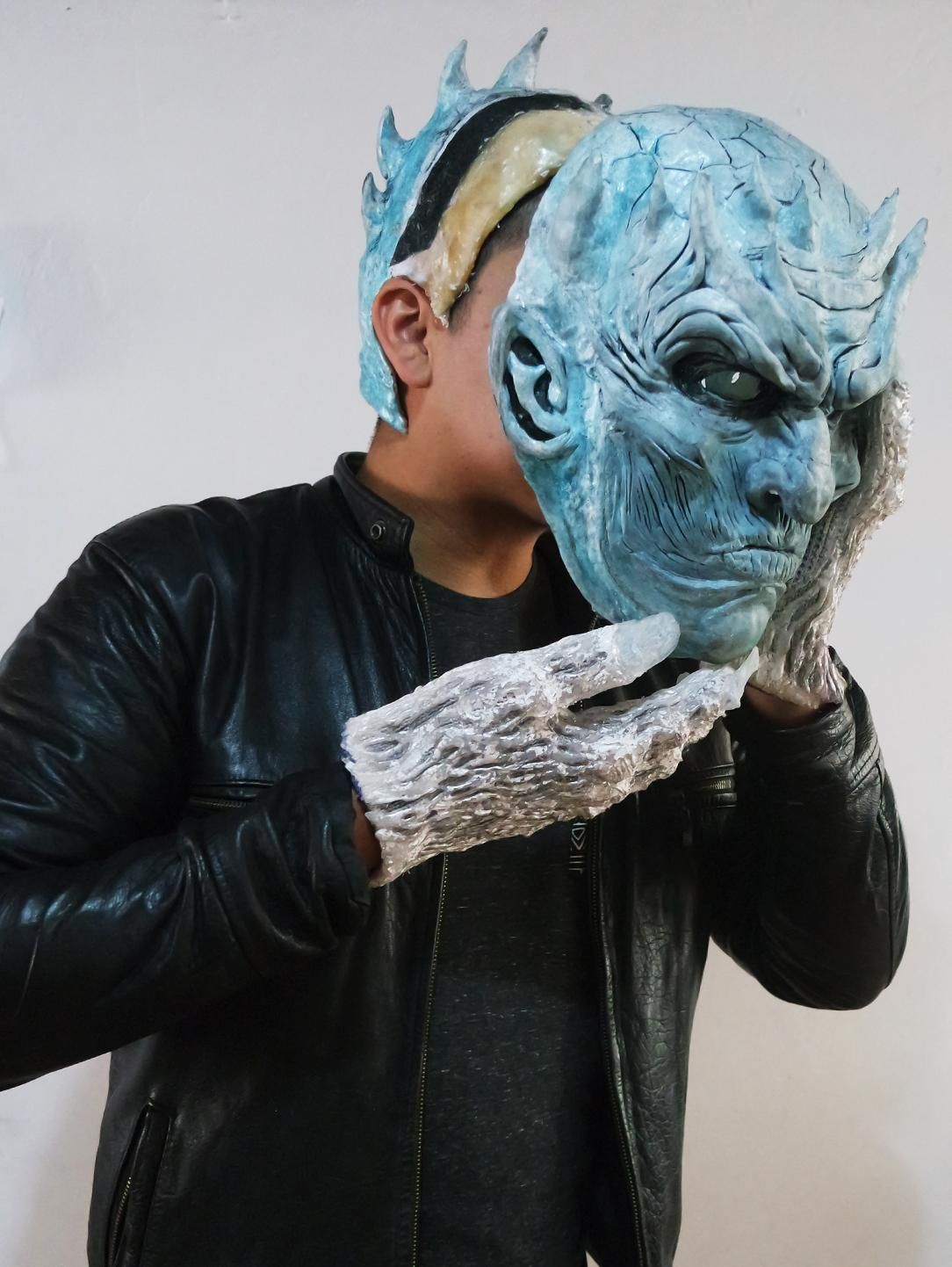 Blue Night King Mask. GOT : 13 Steps (with Pictures) - Instructables