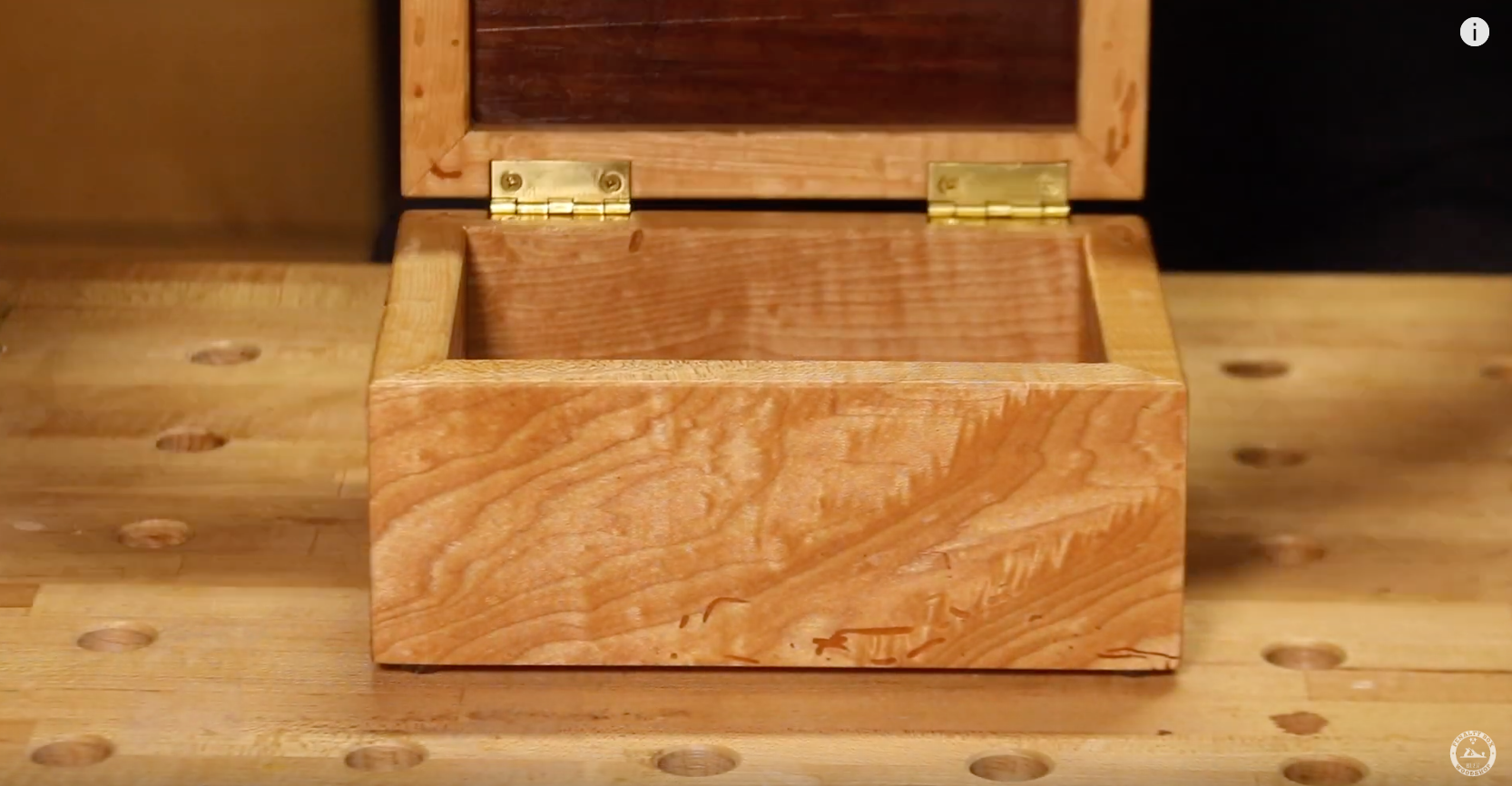 How to Make a Simple Wooden Box With Mortised Hinges : 10 Steps ...