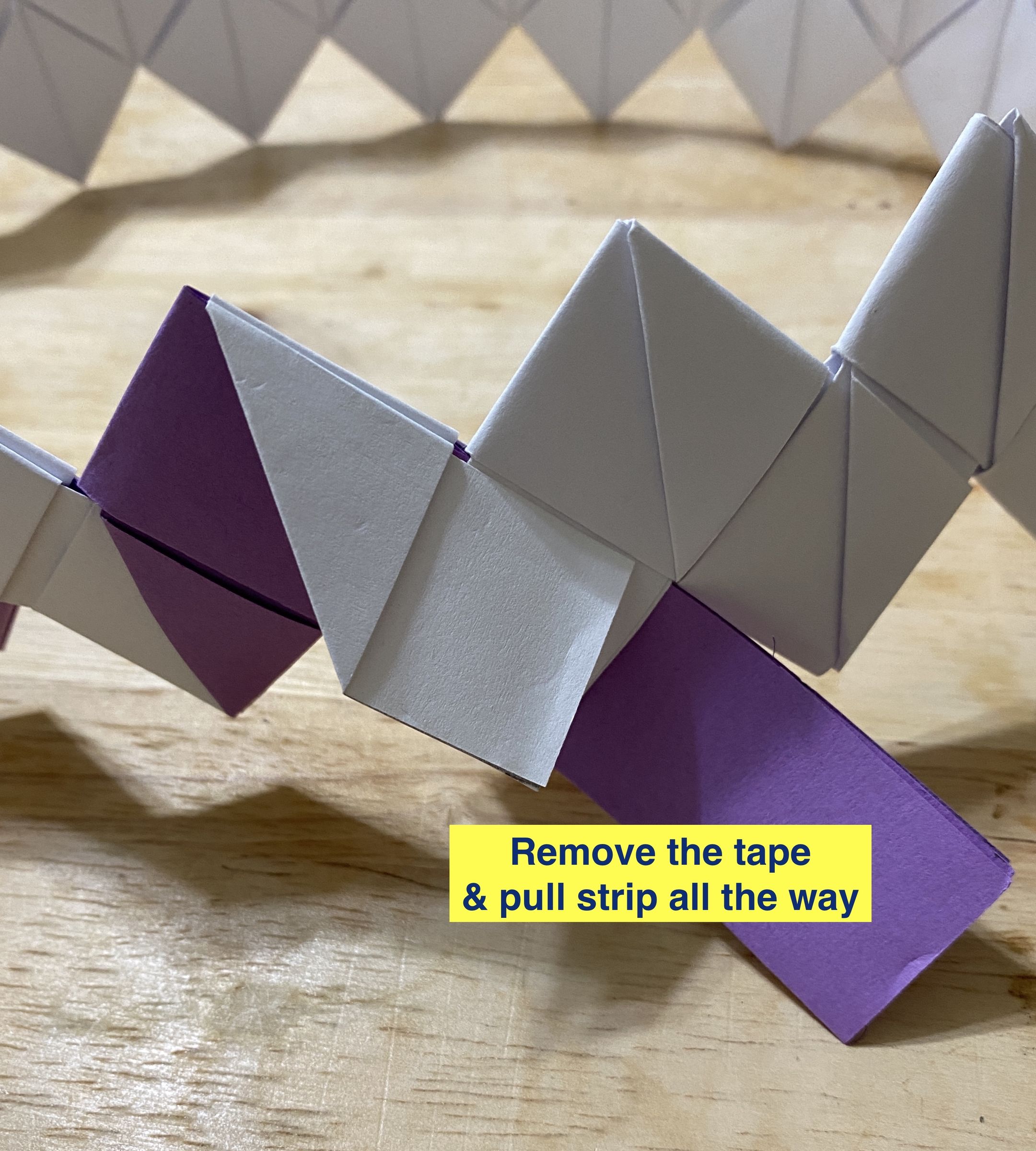 Zigzag Paper Chain : 13 Steps (with Pictures) - Instructables
