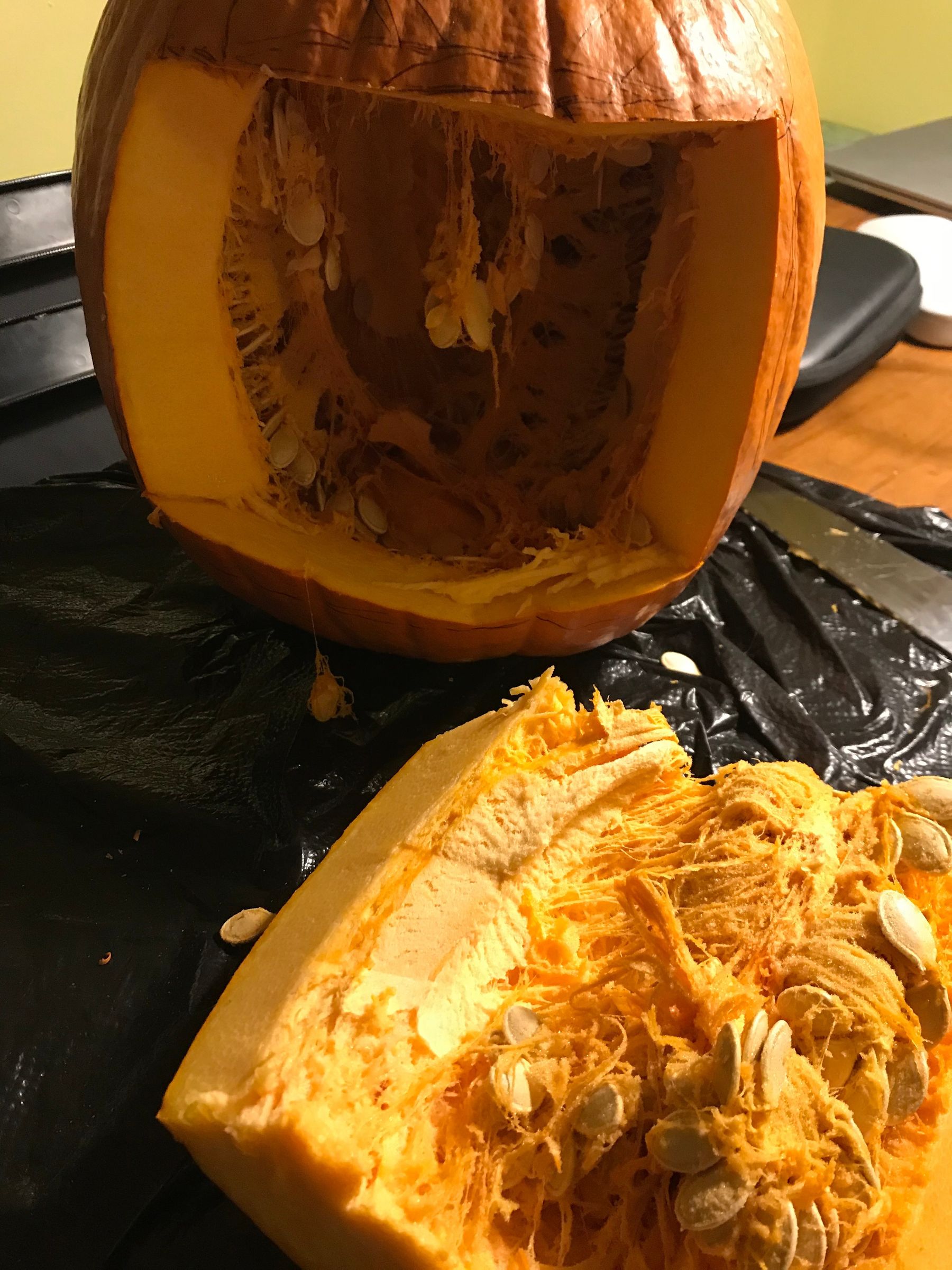 Carve a Portrait Pumpkin : 8 Steps (with Pictures) - Instructables