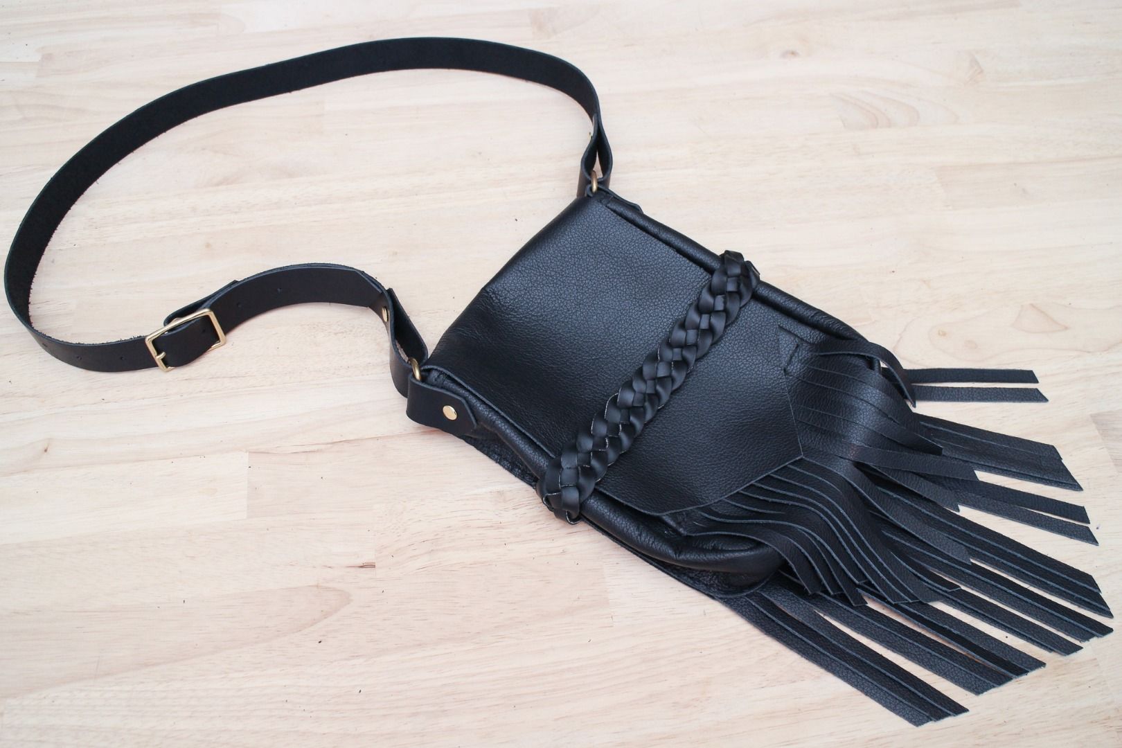 Creating Leather Straps and Handles : 7 Steps - Instructables