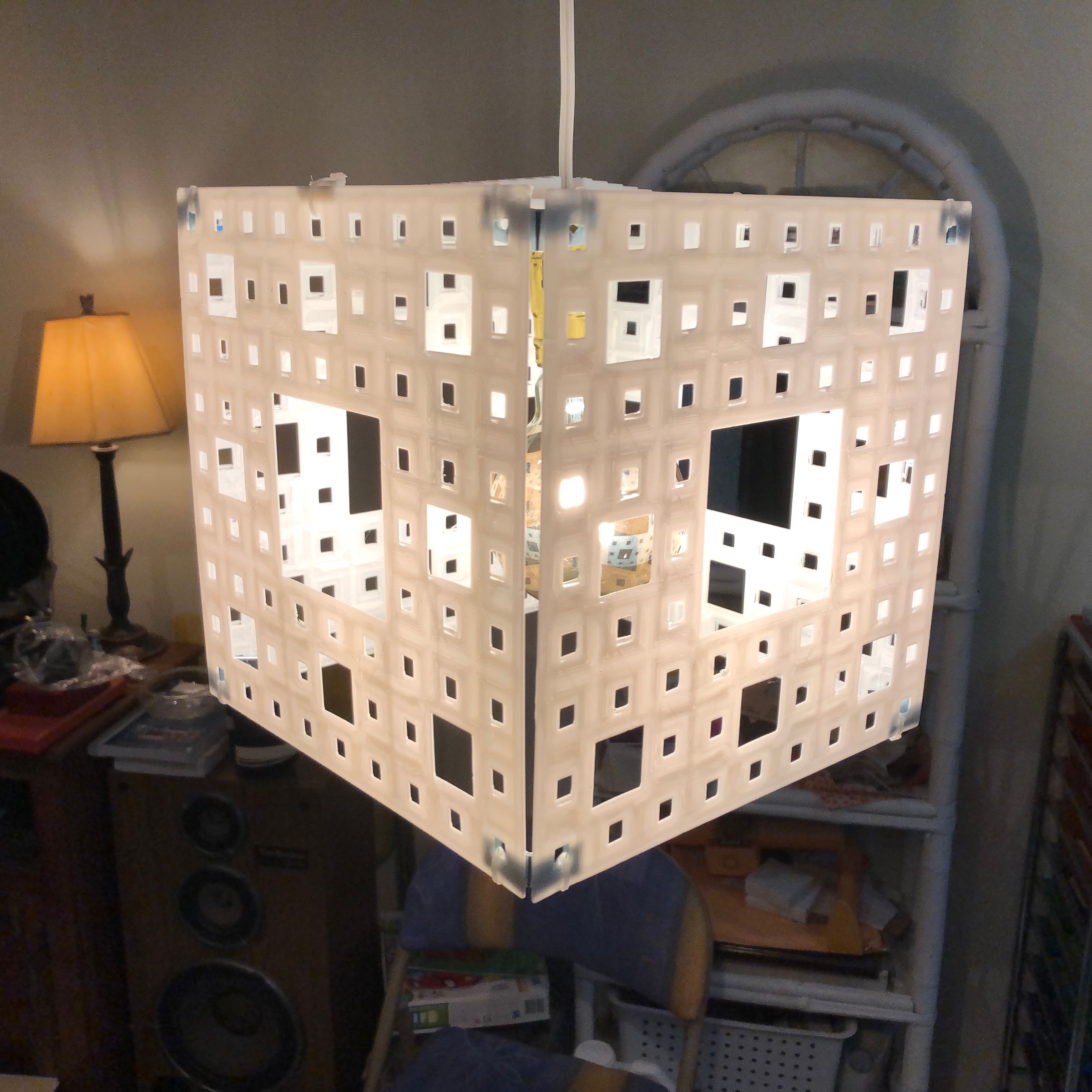 Lámpara Fractal / Fractal Lamp : 4 Steps (with Pictures) - Instructables
